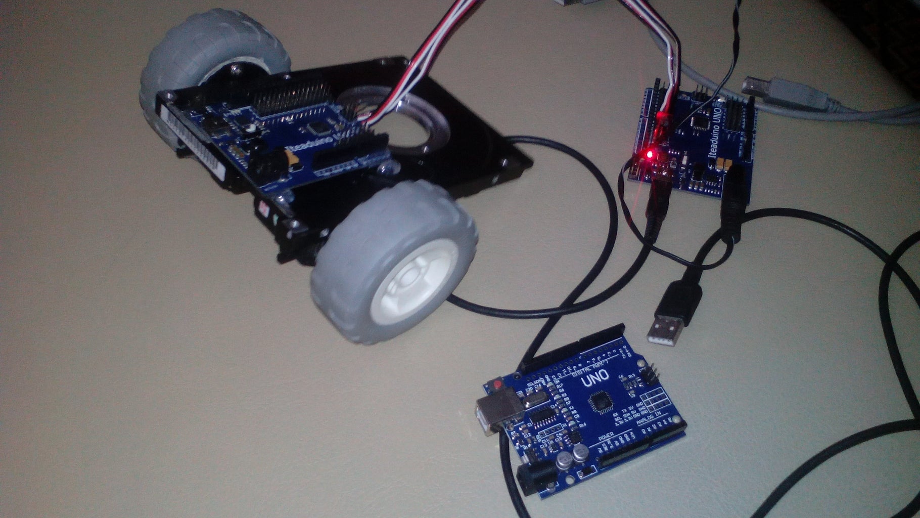 ARDUINO HDD SUMO ROBOT : 10 Steps (with Pictures) - Instructables ARDUINO HDD SUMO ROBOT : 10 Steps (with Pictures) - Instructables