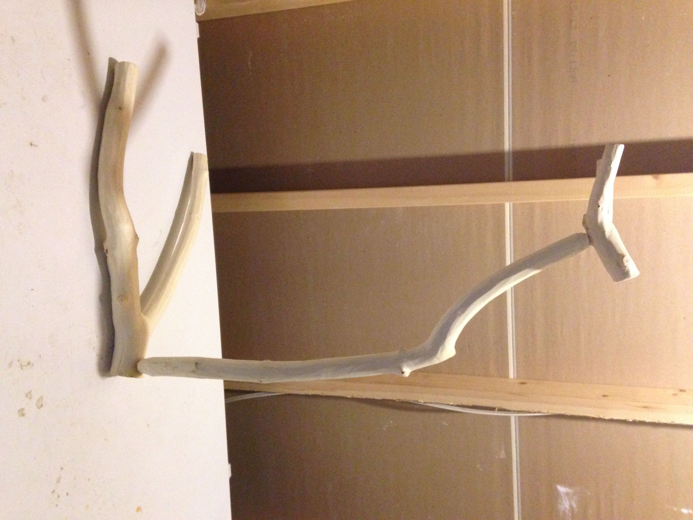 Rustic Guitar Stand : 5 Steps - Instructables