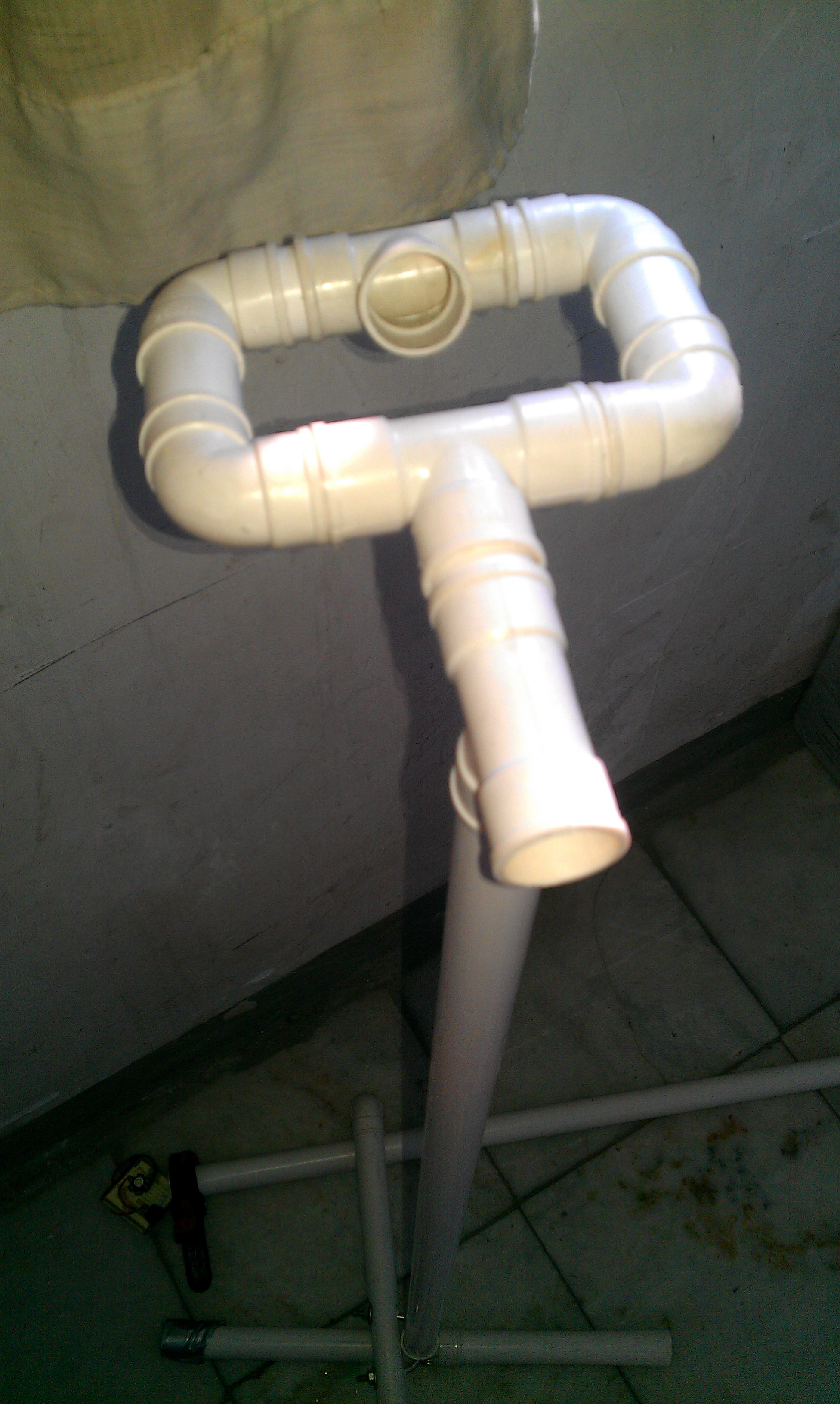 Poorman's PVC Work Light Stand - Instructables