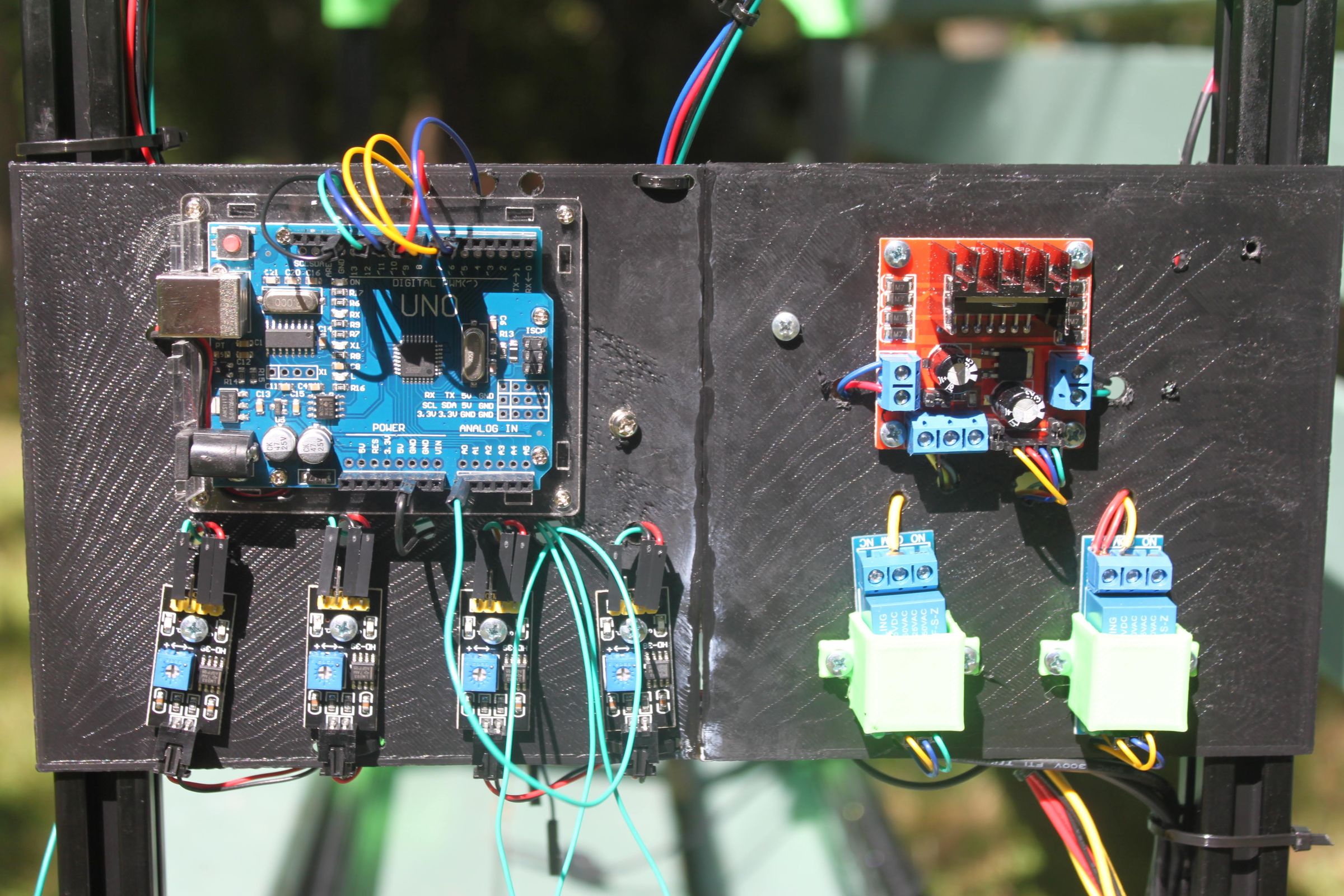 CNC Arduino Plant Growing Machine : 7 Steps (with Pictures) - Instructables