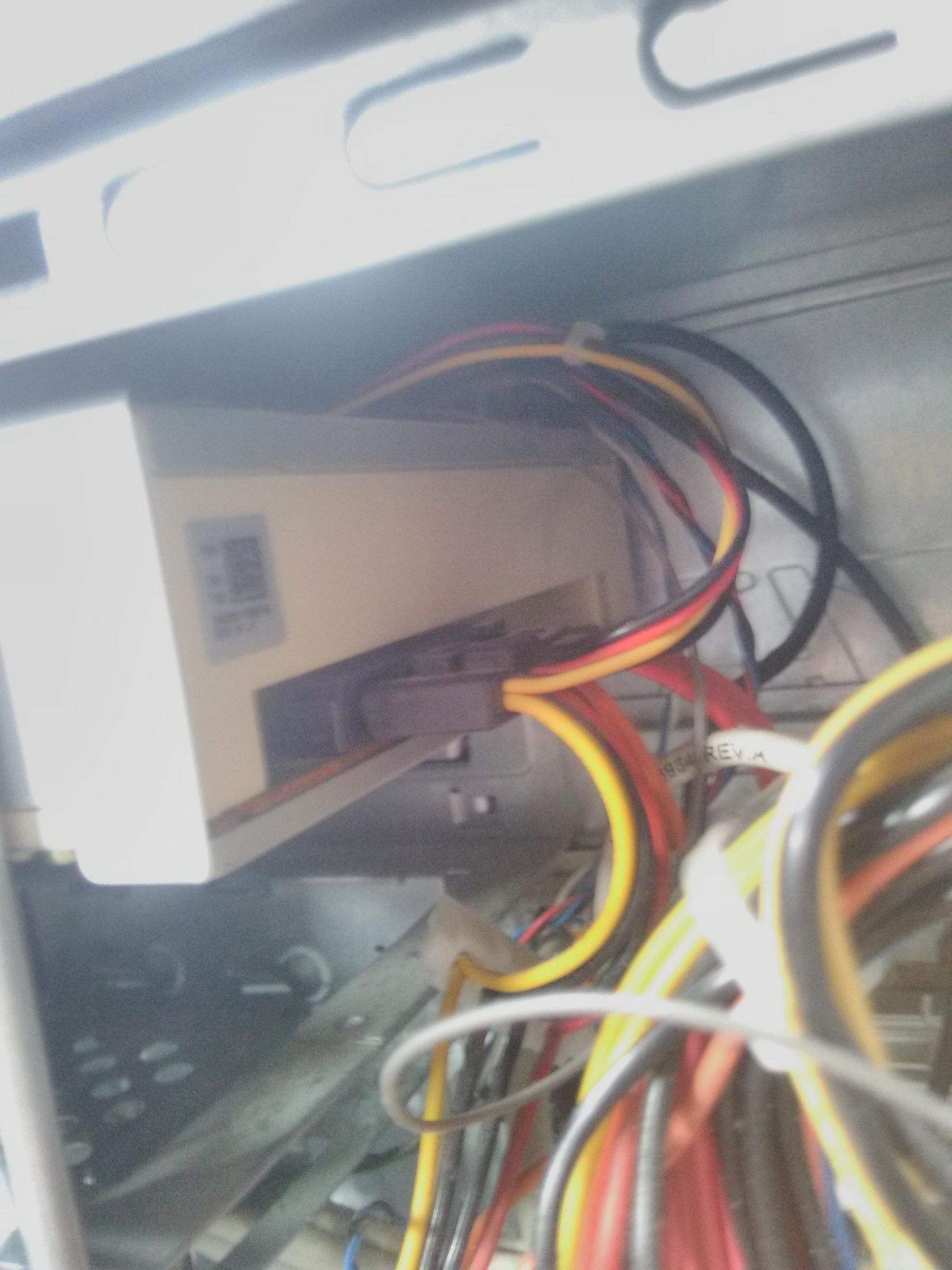 How to Turn a Old/Damaged Pc or Laptop Into a Media Box : 9 Steps ...