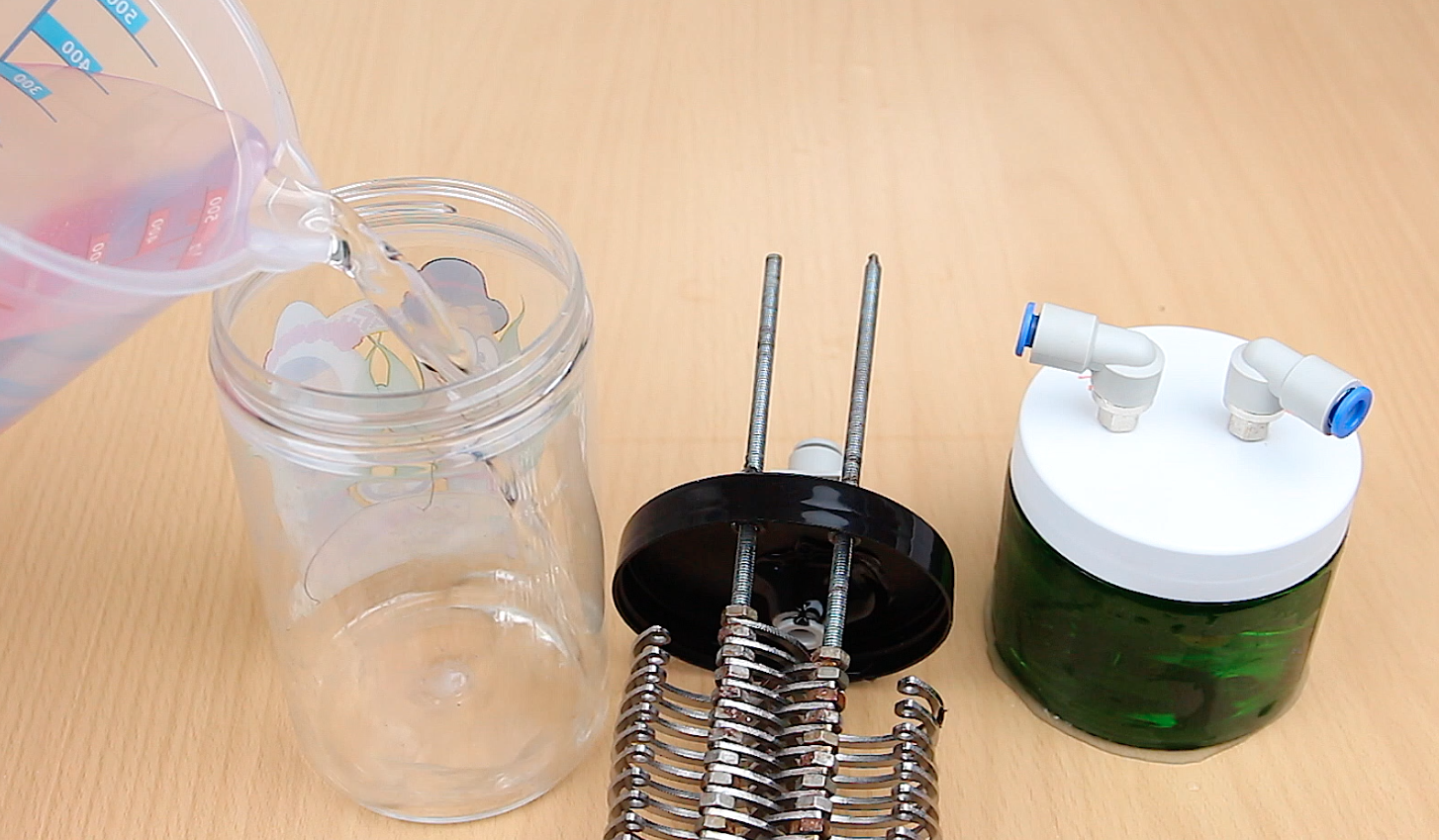How to Make an Electrolyzer 3000°C + Adjustable Homemade Hydrogen Torch ...