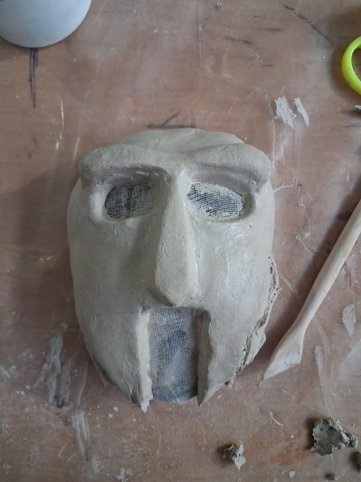 MF DOOM Mask Making. : 5 Steps - Instructables