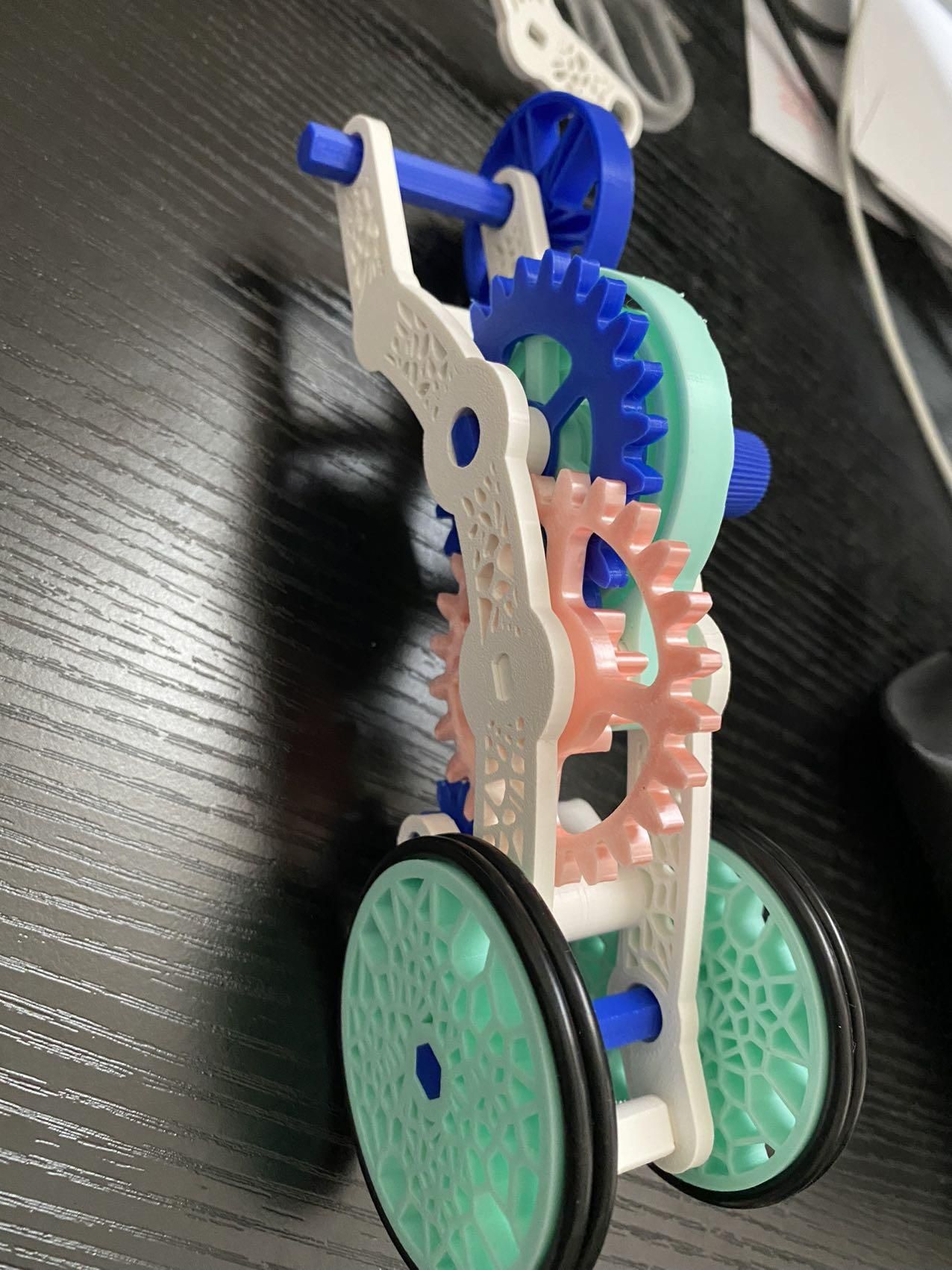 3D-Printed Stylish Wind-up Motor Car : 16 Steps (with Pictures ...