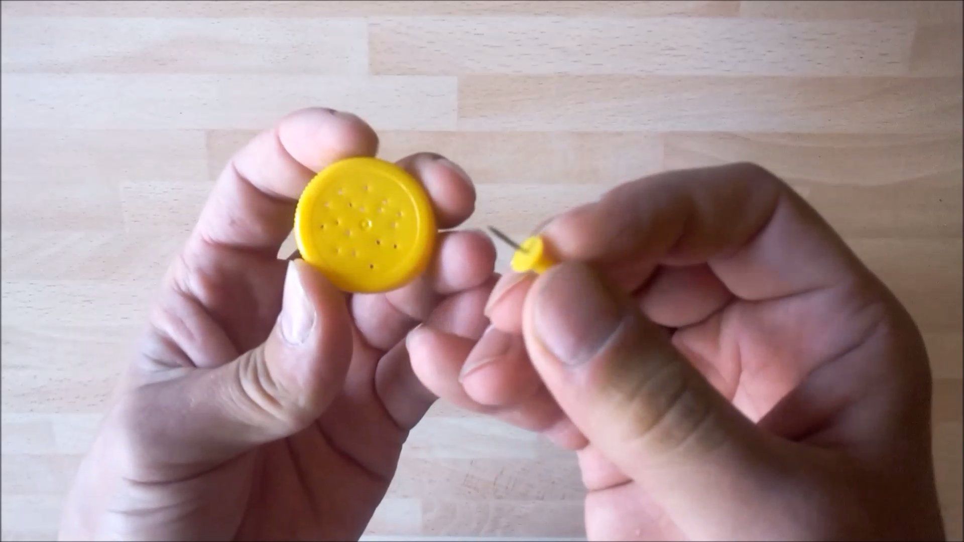 DIY Hovercraft Toy (using a CD) : 5 Steps - Instructables