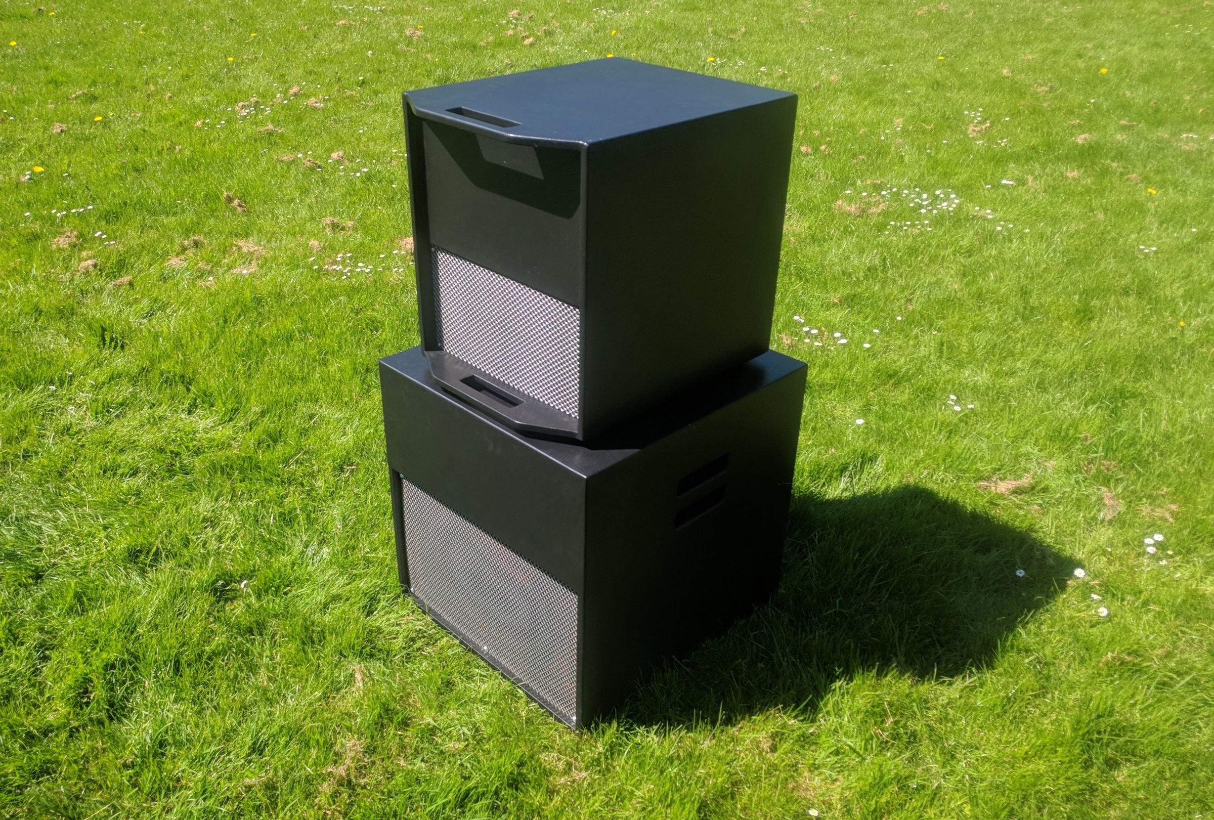 Building a Cubo 18 and Modified Cubo 8 Subwoofer : 5 Steps - Instructables