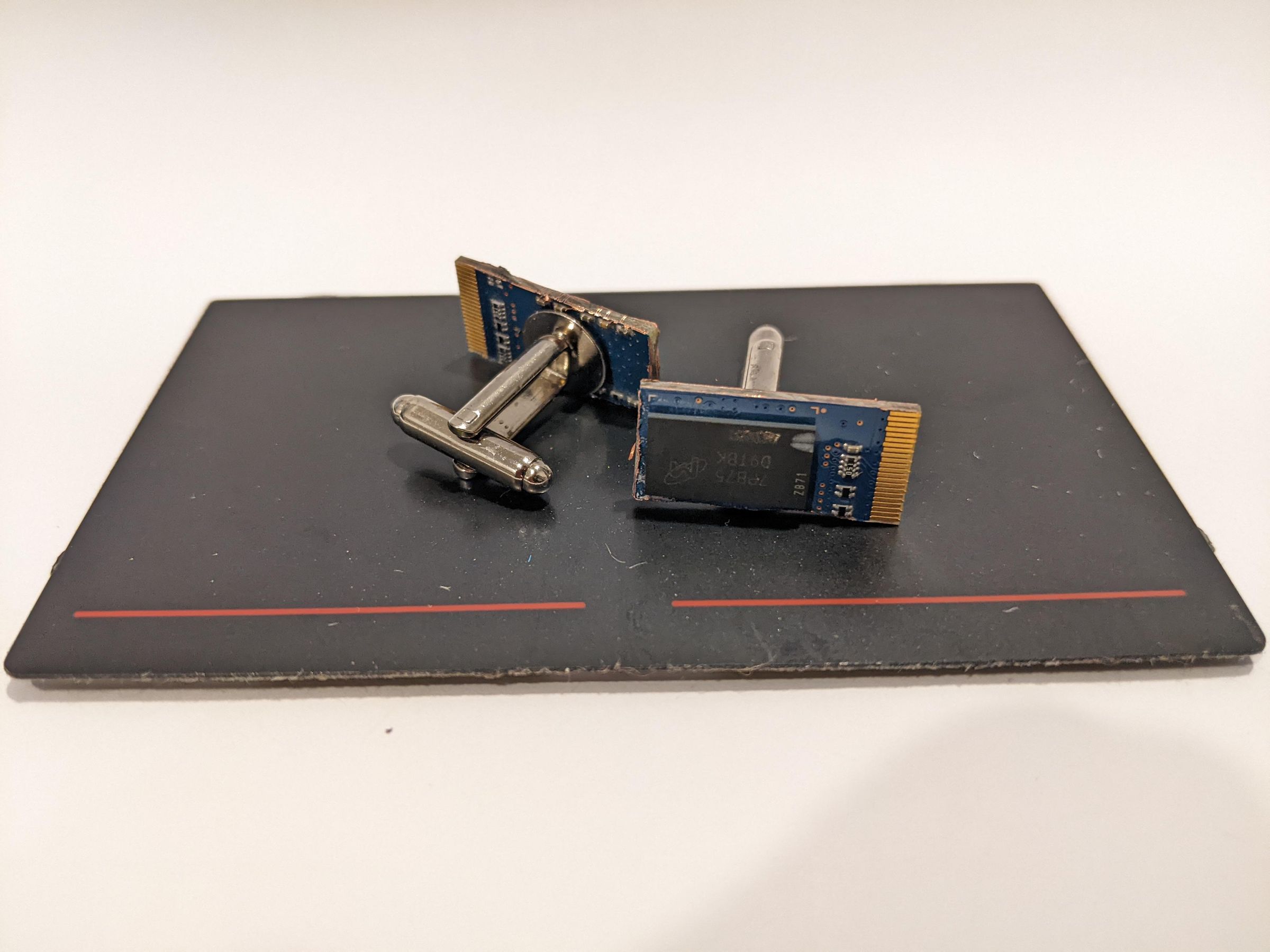 Computer Cufflinks : 5 Steps (with Pictures) - Instructables