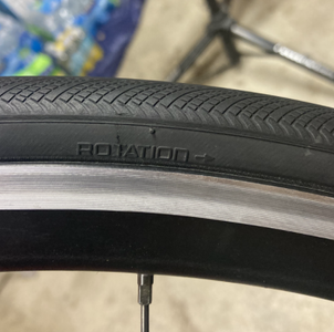 How to Change a Bicycle Tube : 13 Steps (with Pictures) - Instructables