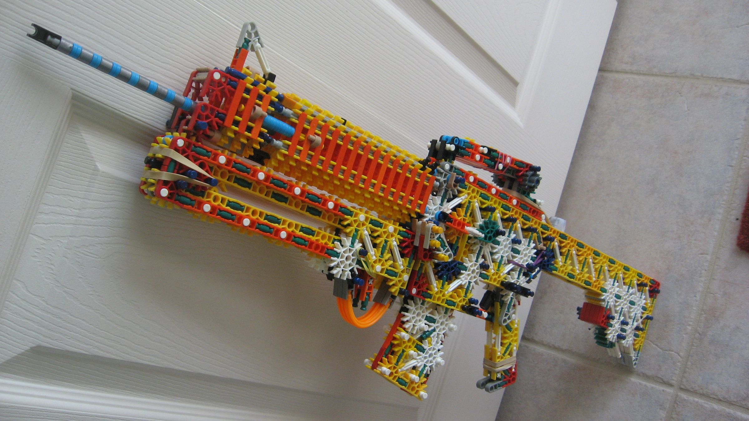 Knex M4A1 3.5 SOPMOD *UPDATE* - Instructables
