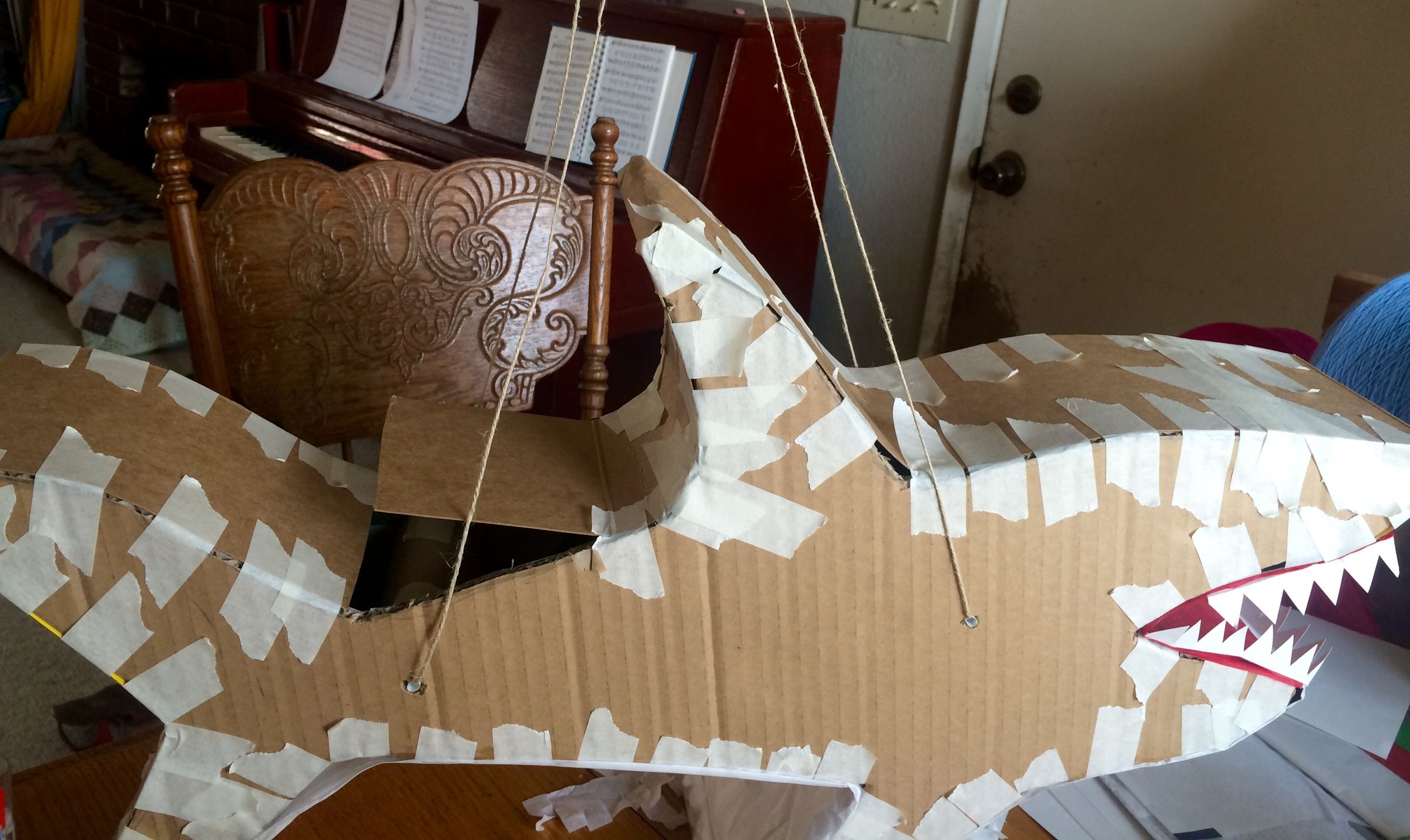 Piñata Made From Cardboard : 5 Steps (with Pictures) - Instructables