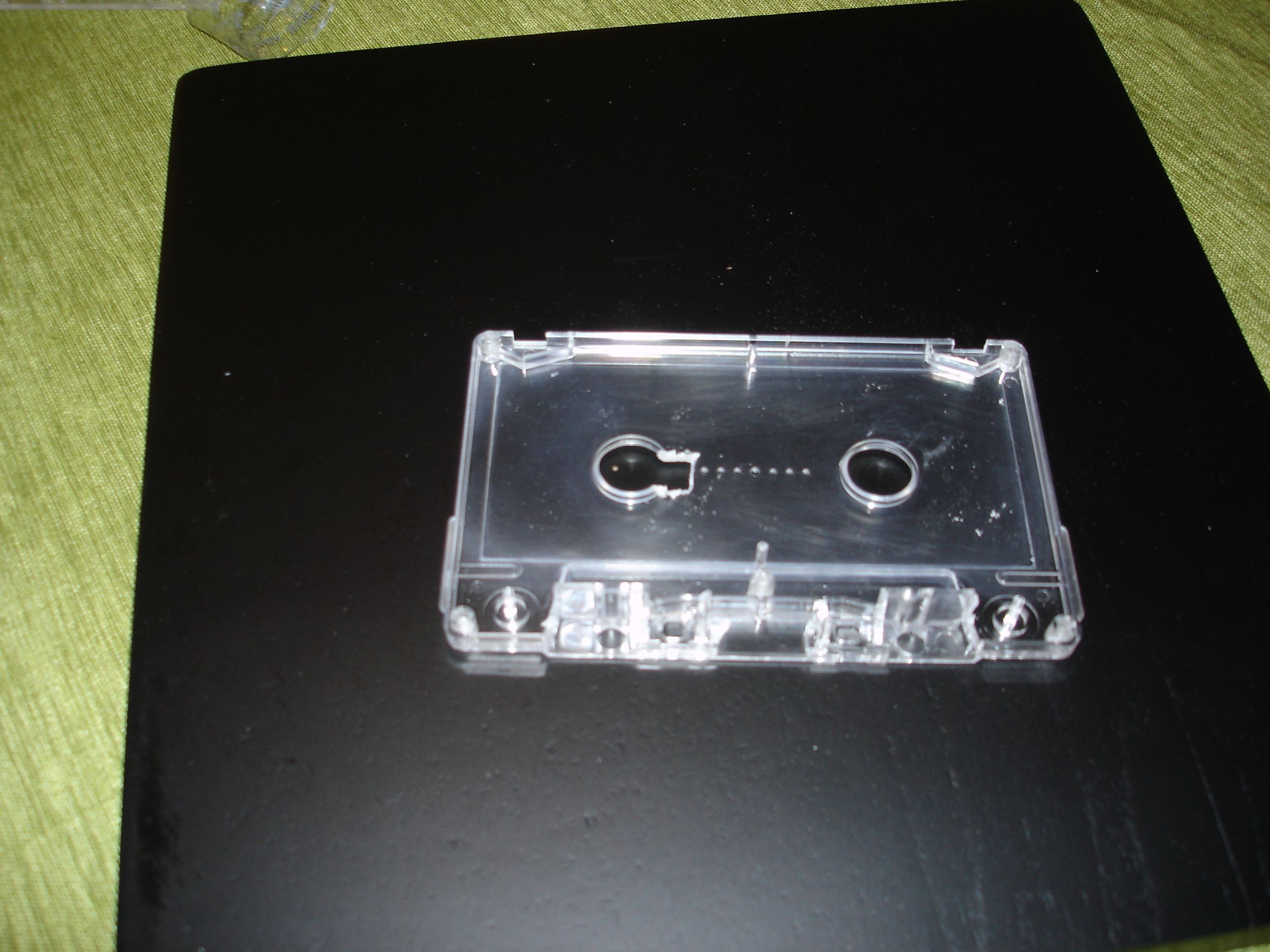 Hanging EL Wire Cassette Display : 4 Steps (with Pictures) - Instructables
