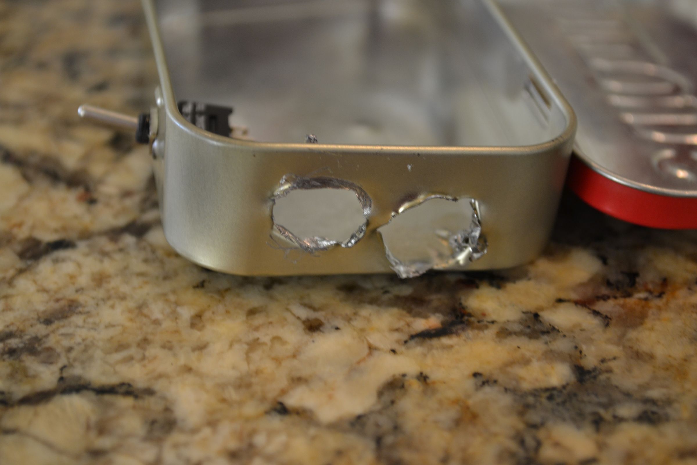 Altoids Tin Flashlight : 5 Steps - Instructables