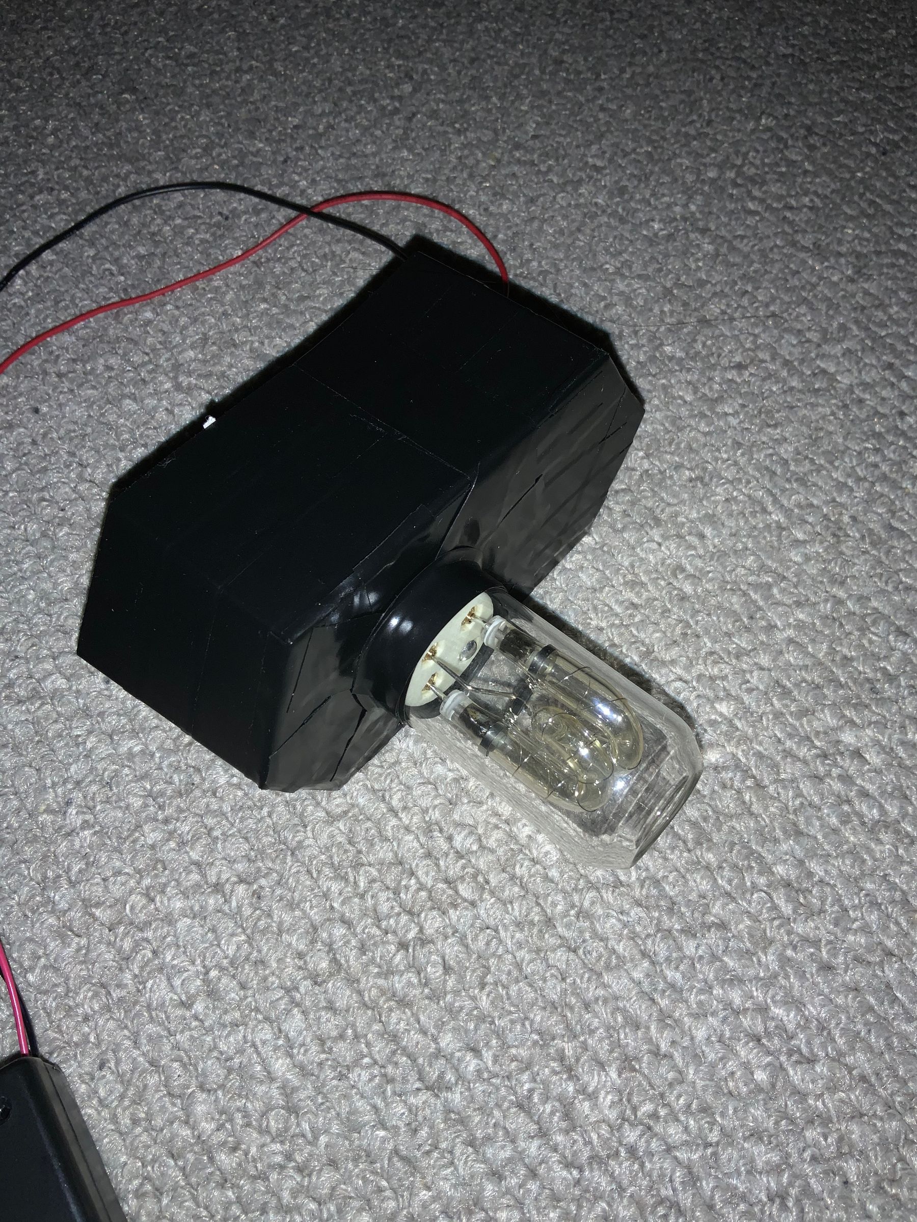 Xenon Plasma Lamp + UPDATES! : 6 Steps - Instructables