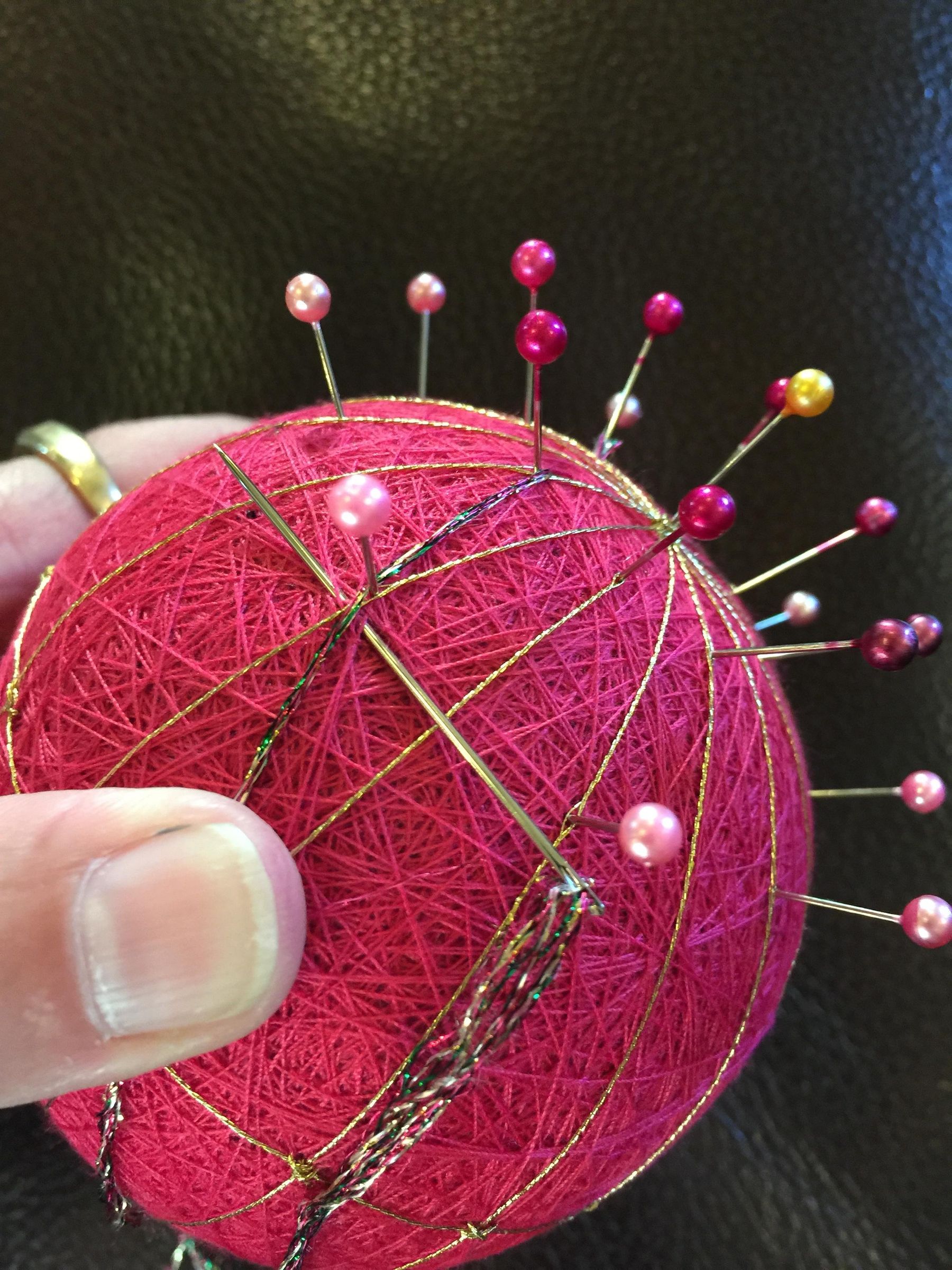 How to Make a Temari : 11 Steps (with Pictures) - Instructables