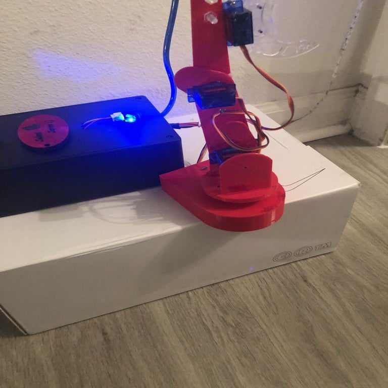 Arduino Robotic Arm | Trybotics