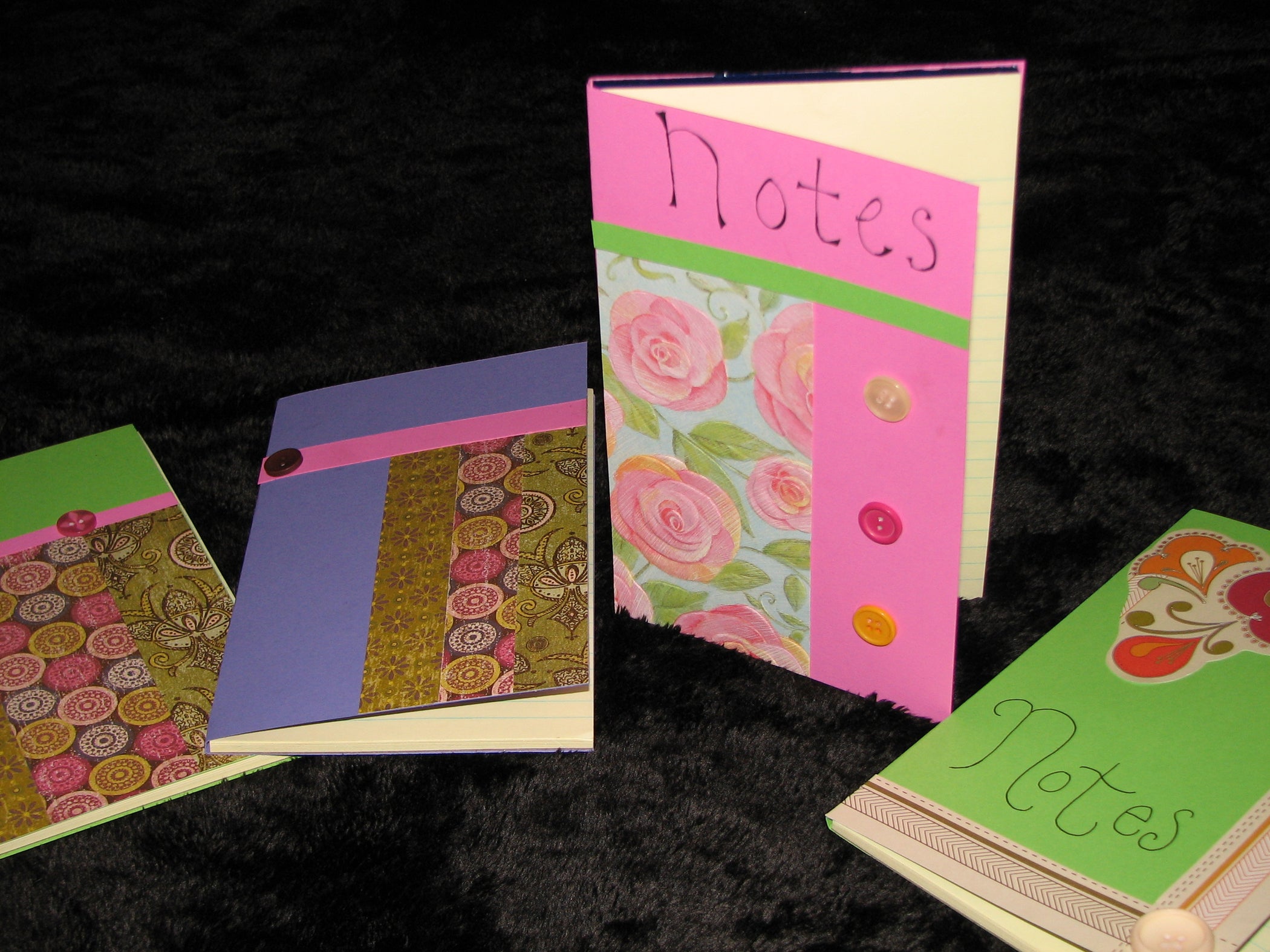 Inexpensive Notepad Gift : 5 Steps - Instructables