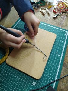 Digital Wire Game / Hot Wire Game (with Microbit) : 6 Steps (with ...