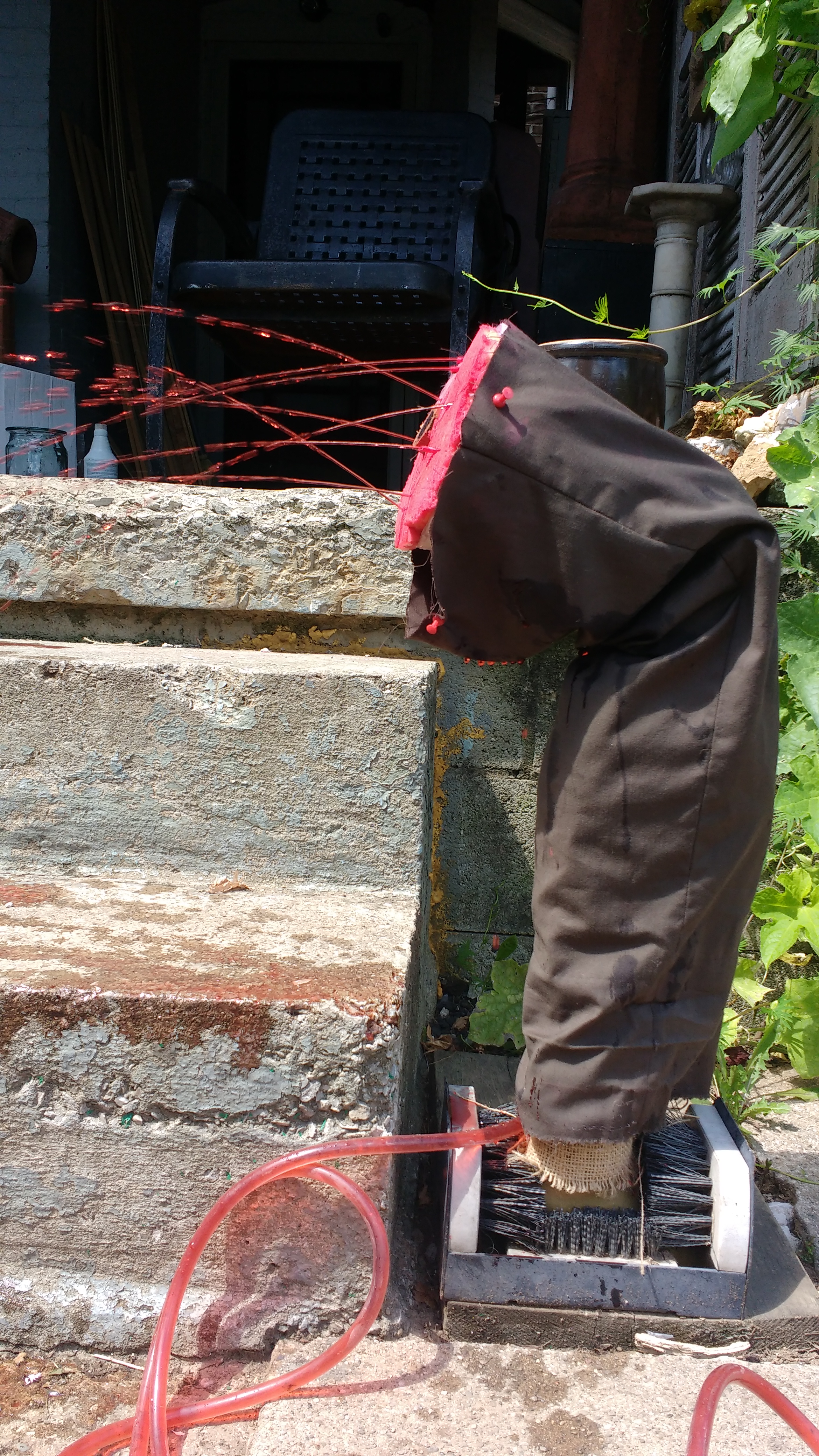 Severed Leg That Sprays Fake Blood -movie Prop : 6 Steps (with Pictures ...