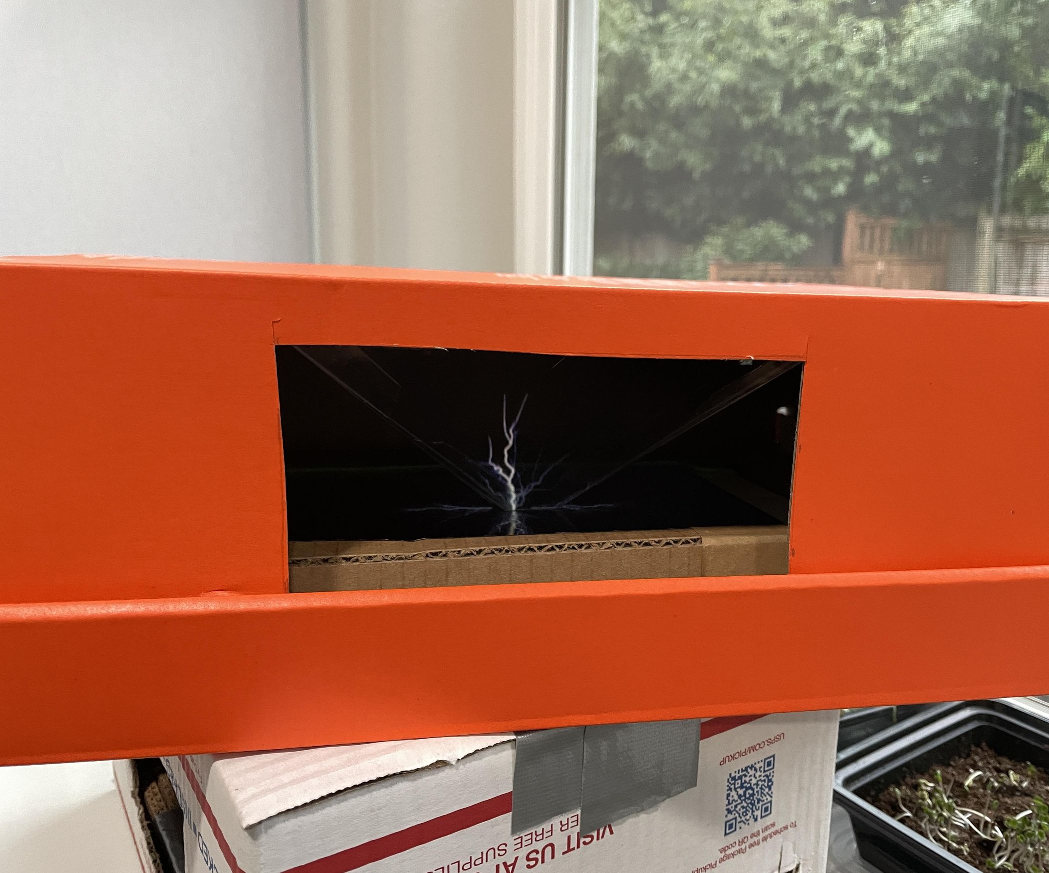 Hologram Dark Display Box : 9 Steps (with Pictures) - Instructables