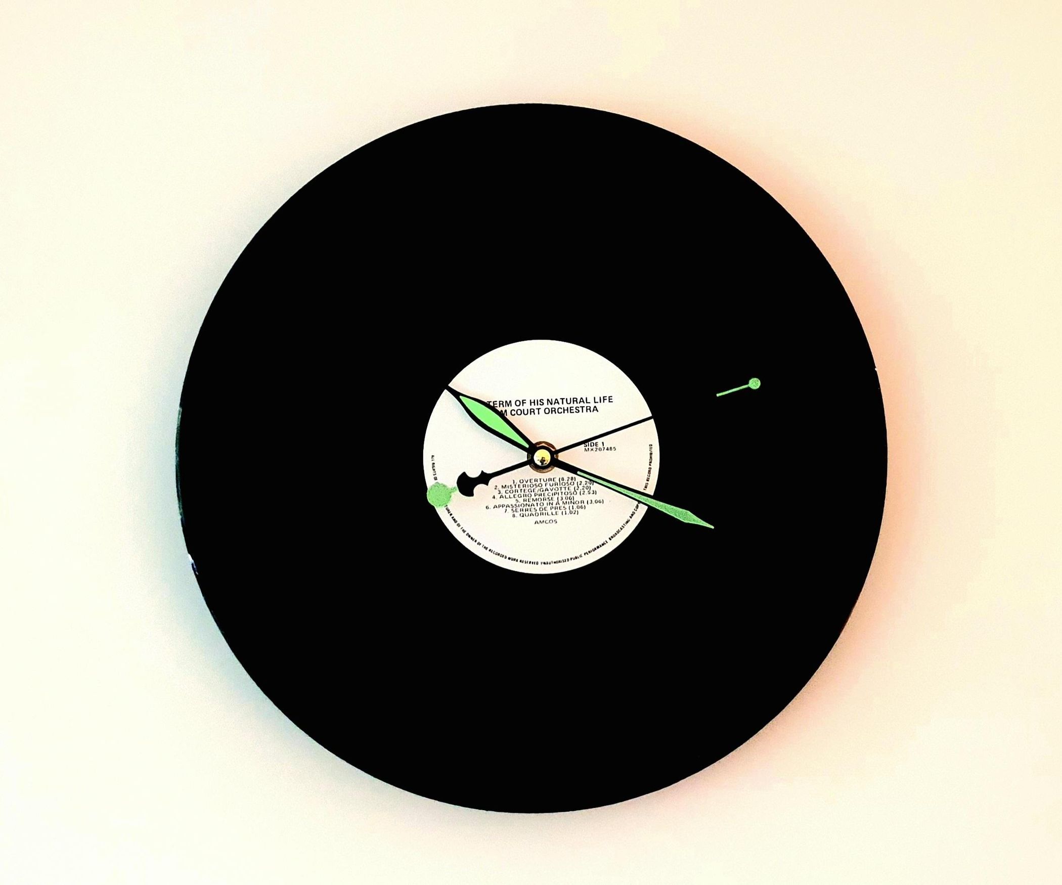 Record Clock : 3 Steps - Instructables