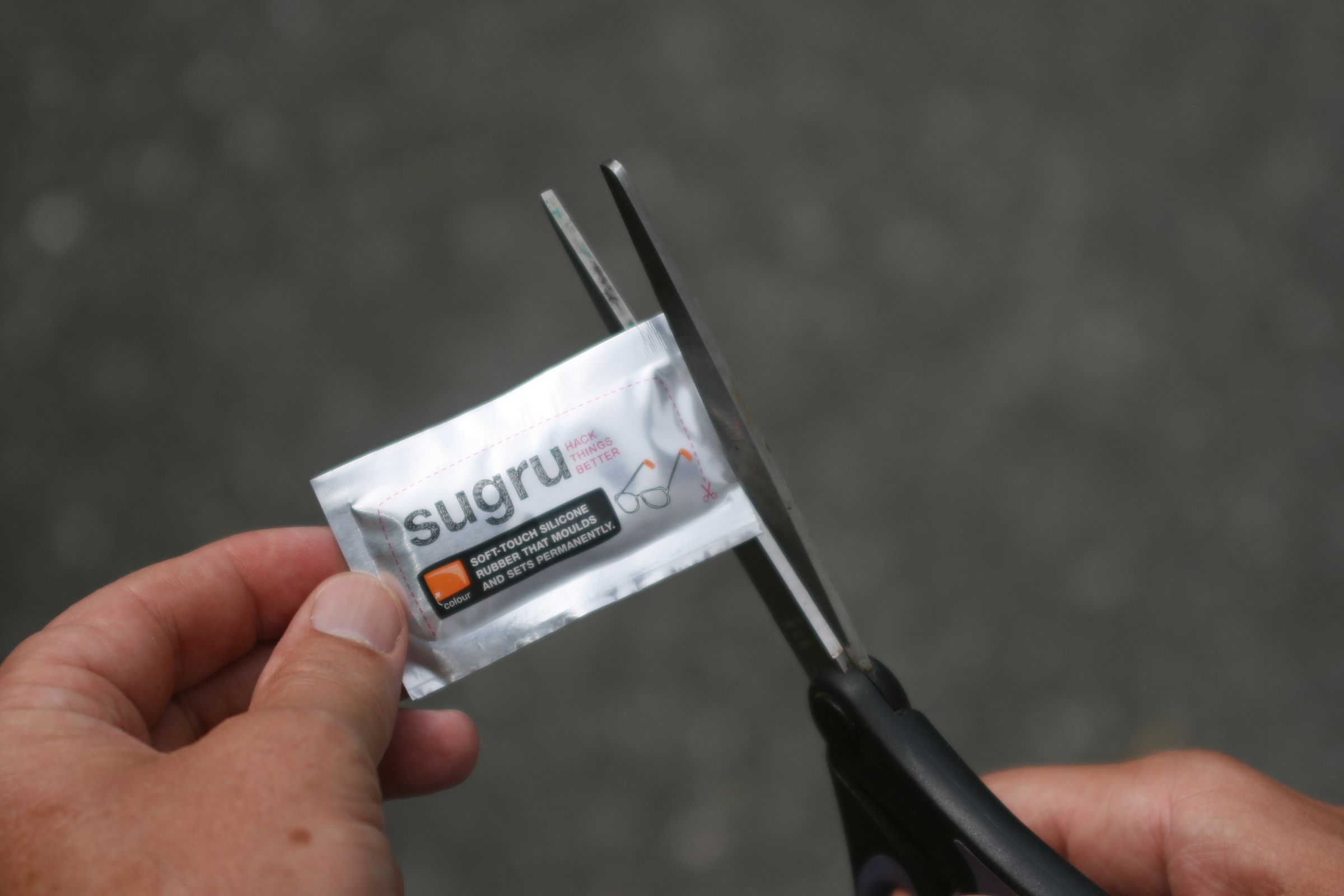 How to Repair a Leaky Hose With Sugru : 7 Steps (with Pictures ...