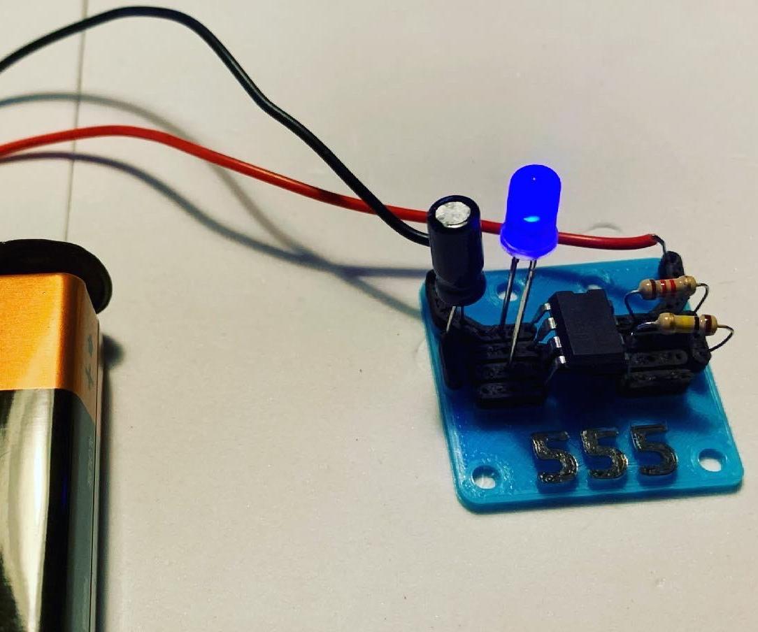 3d Printed 555 Timer Flashing Led Conductive Filament 5 Steps
