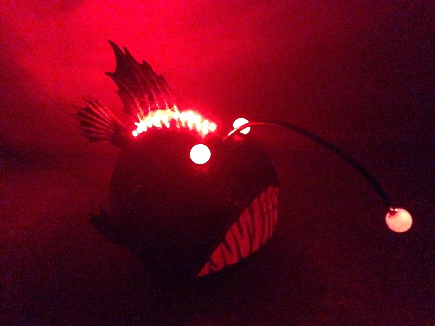 Lady Anglerfish Mask/Helmet : 10 Steps (with Pictures) - Instructables