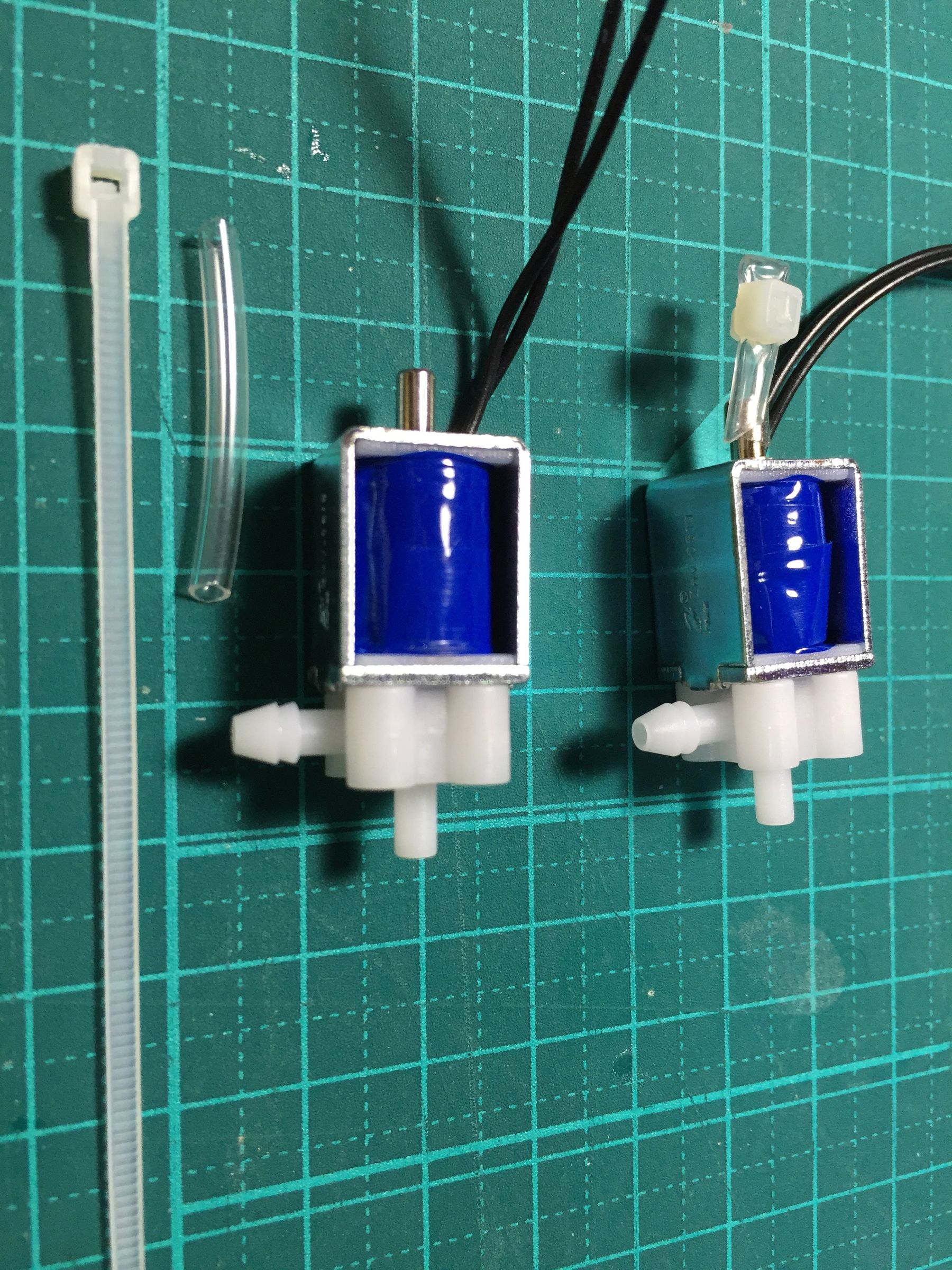 Glowing Air-Bubble Clock; Powered by ESP8266 : 7 Steps (with Pictures) - Instructables