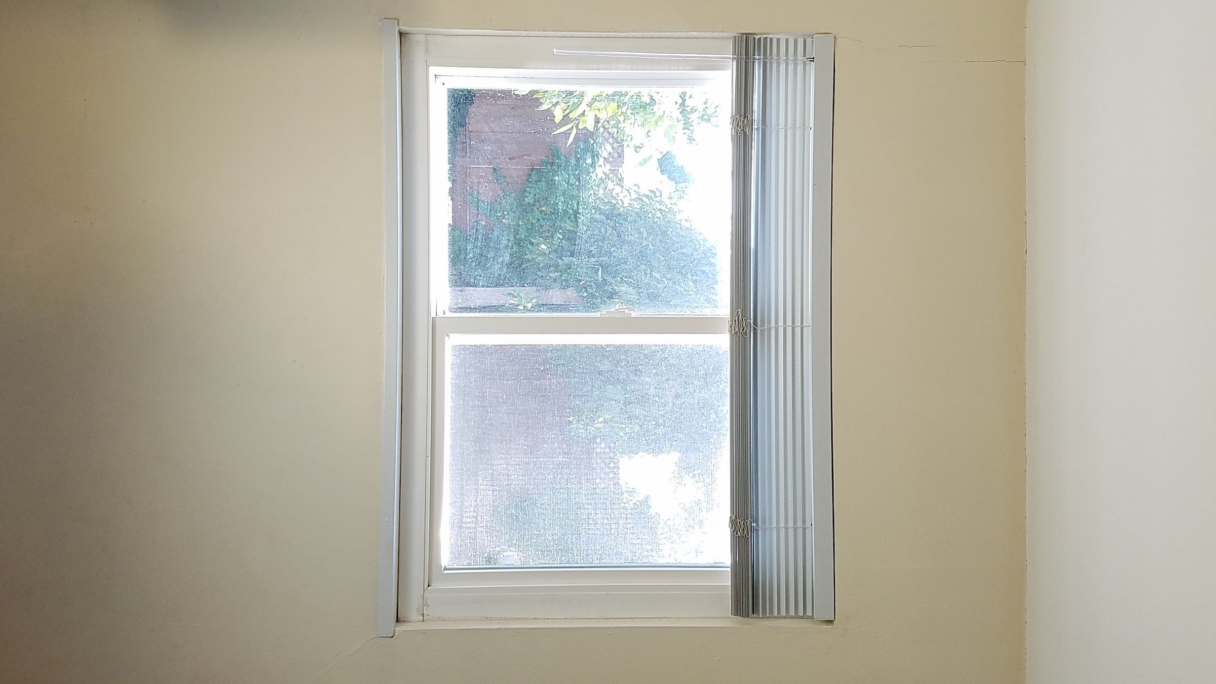 Adapting a Car Sun Shade for a Home Window : 5 Steps (with Pictures ...