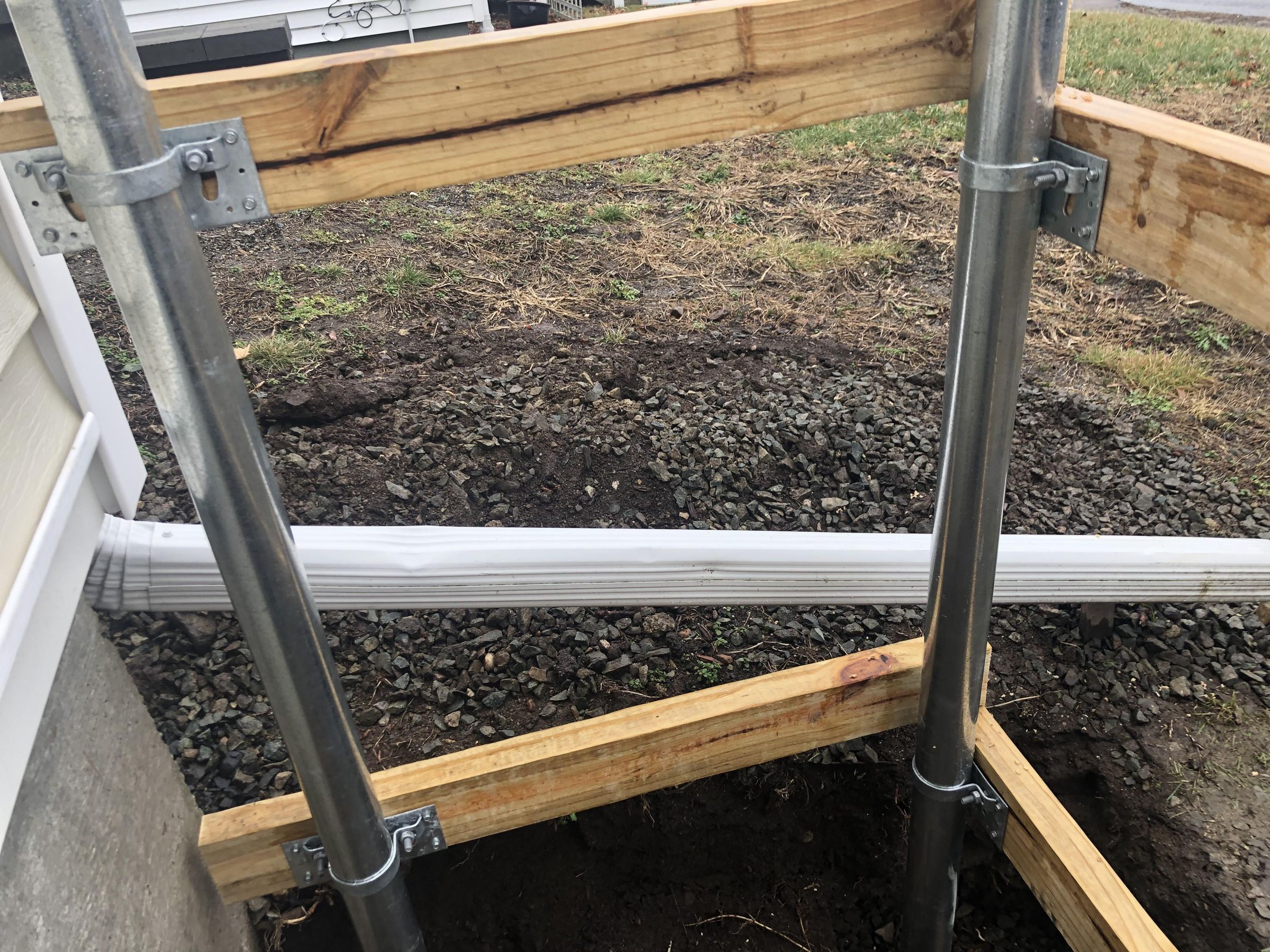 Trash Container Corral : 5 Steps (with Pictures) - Instructables