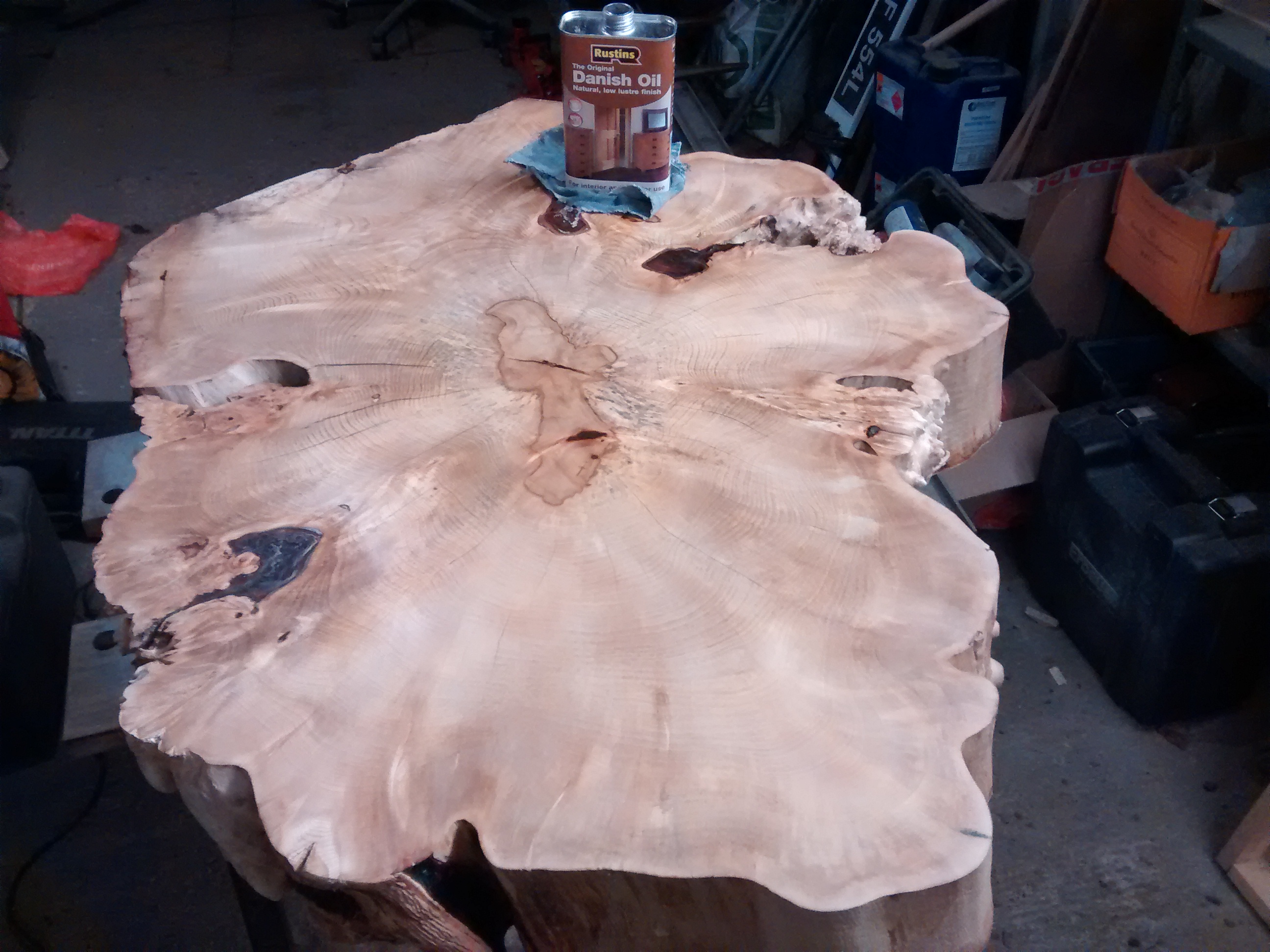 Large Log Slice Table : 9 Steps (with Pictures) - Instructables