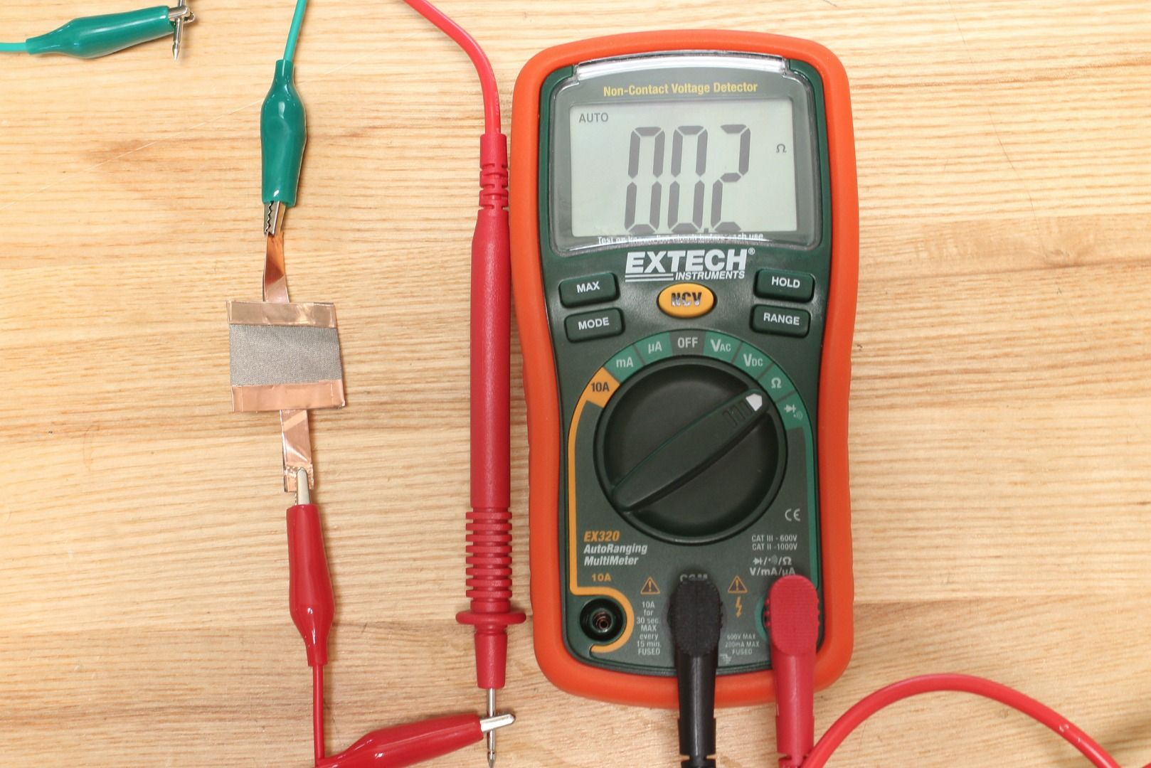 How to Work With Conductive Fabric : 19 Steps (with Pictures ...
