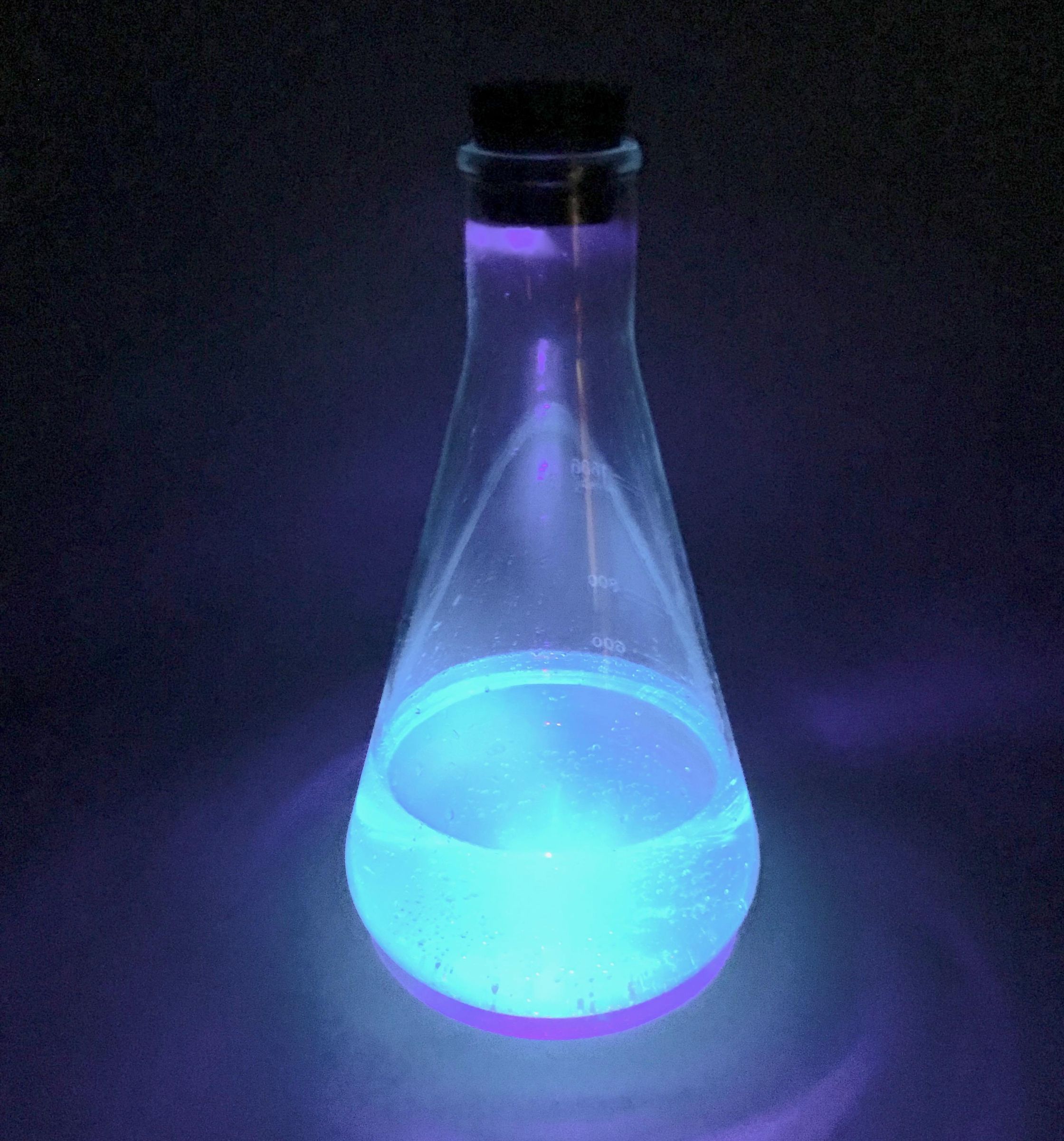 Glowing Elixir Using UV LEDs : 7 Steps (with Pictures) - Instructables