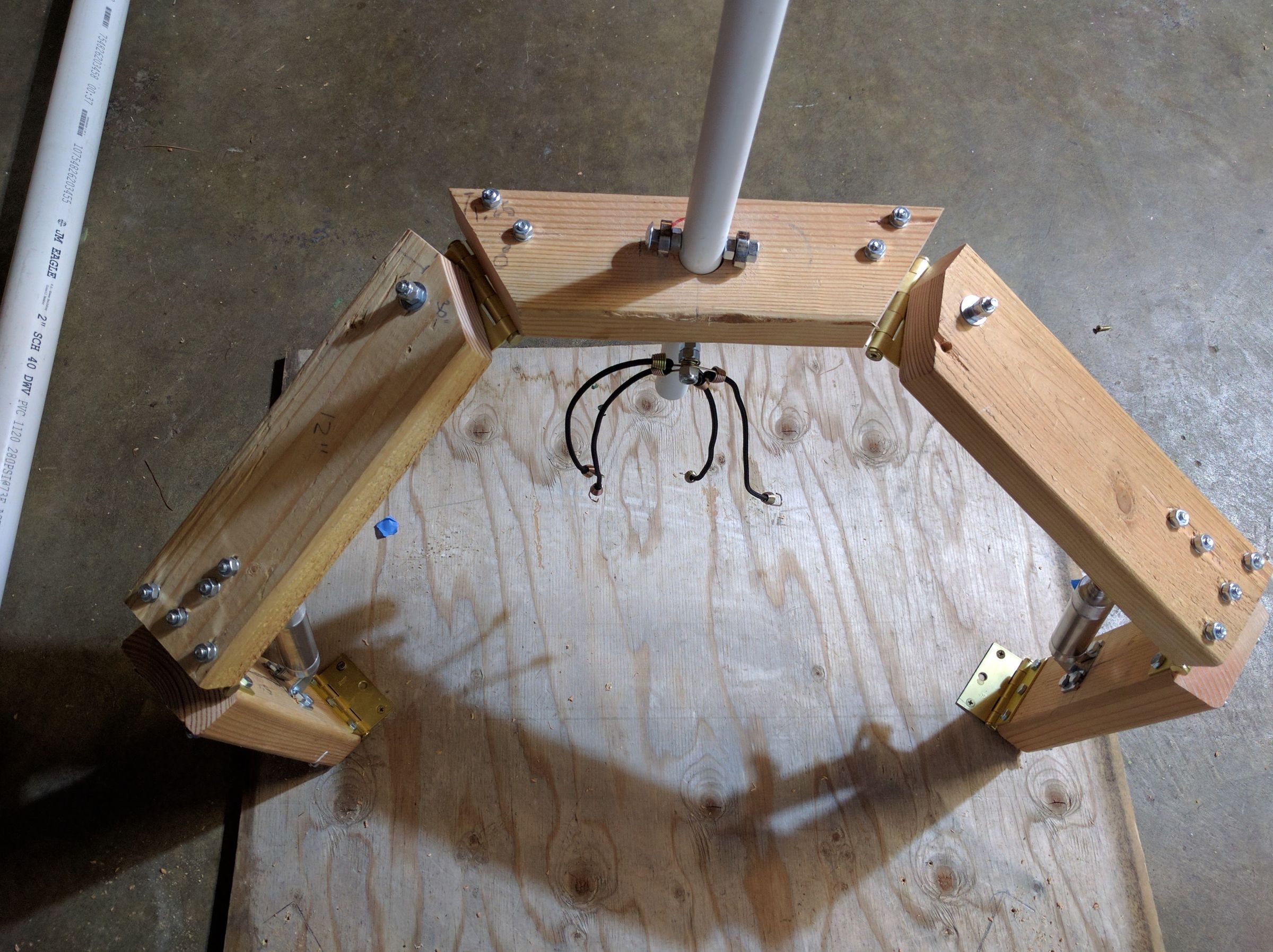 Scary Animated Zombie Groundbreaker : 4 Steps (with Pictures ...