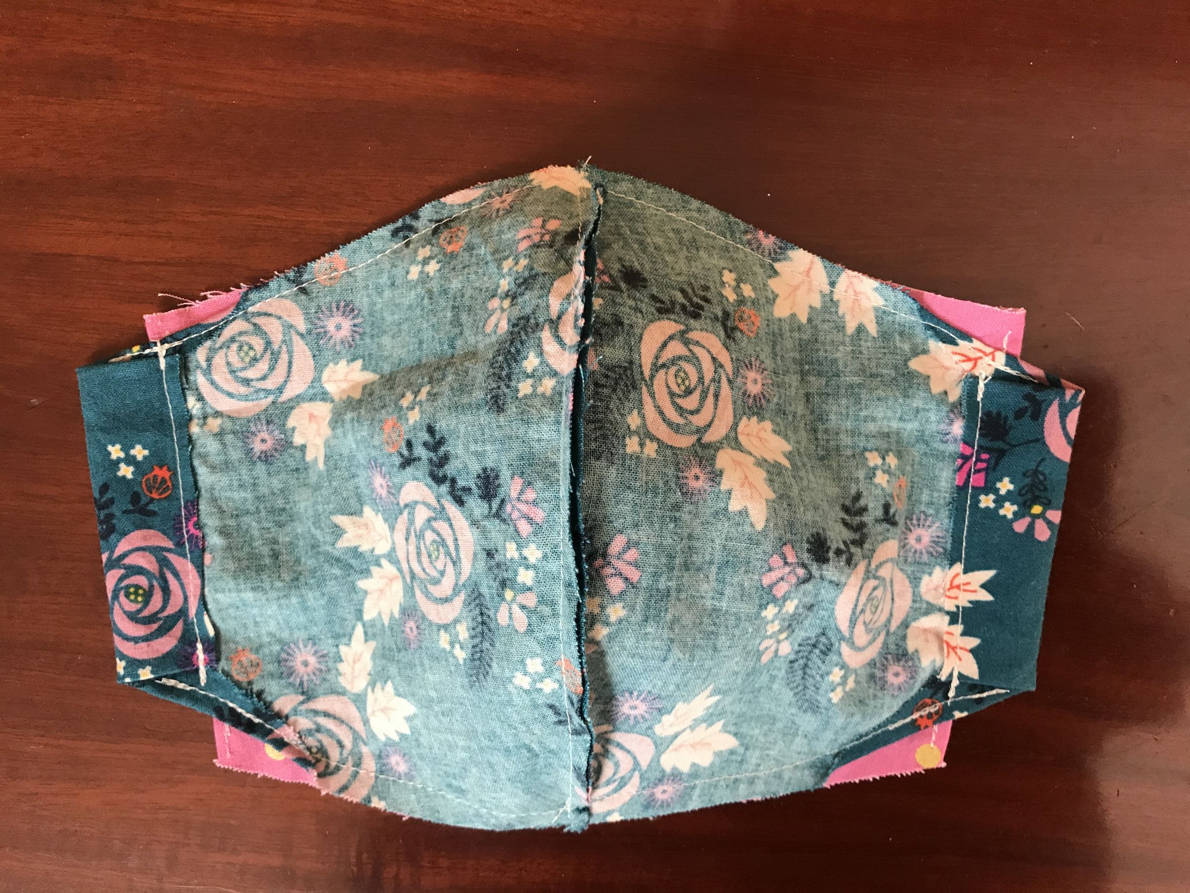 How to Sew Face Masks at Home for Healthcare Workers (by Harriet&Ginger ...