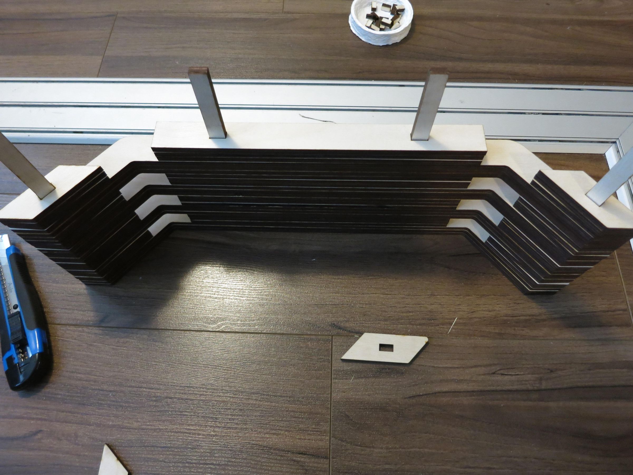 Layered Plywood Monitor Stand : 6 Steps (with Pictures) - Instructables