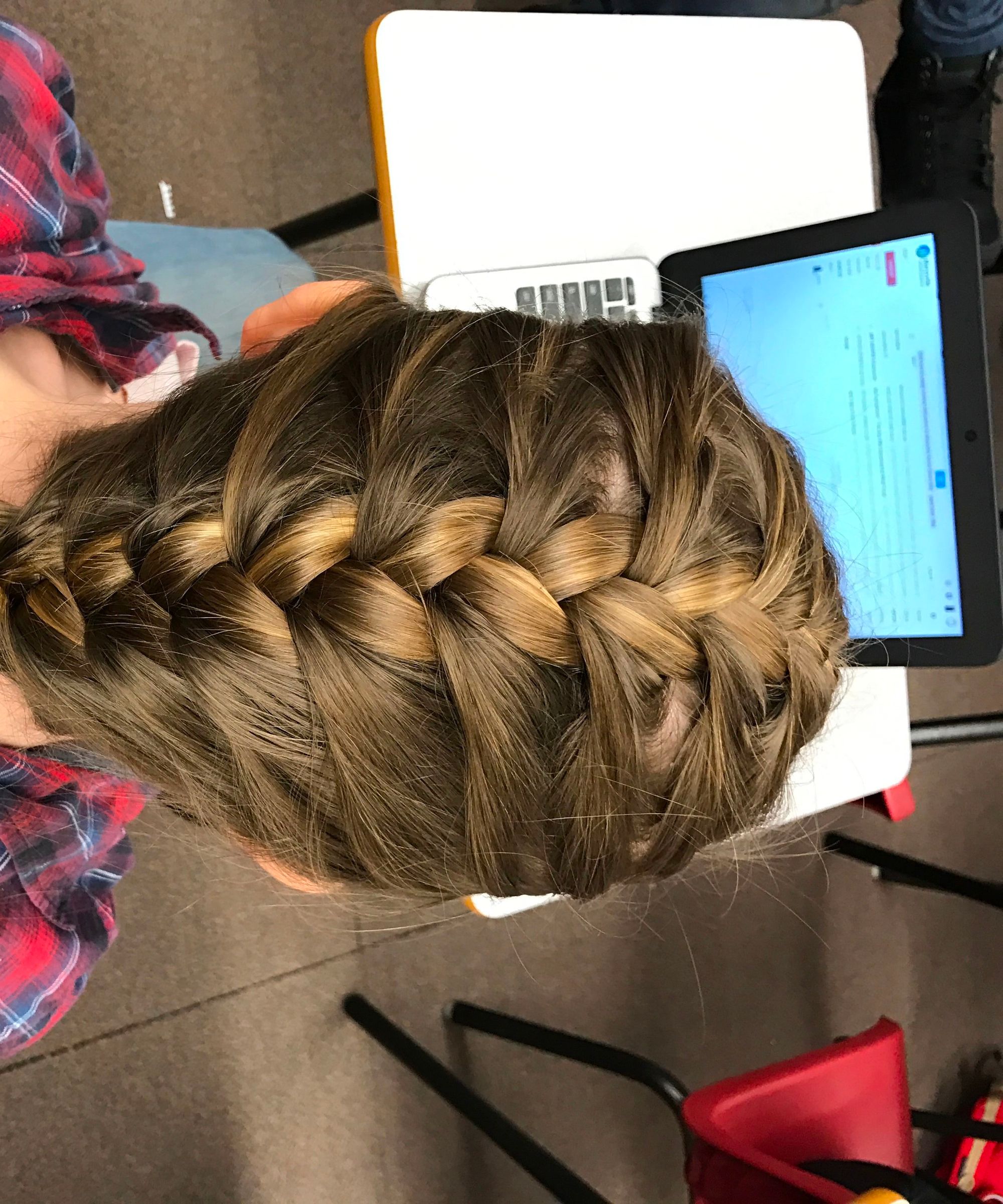 How to Braid Hair : 6 Steps (with Pictures) - Instructables