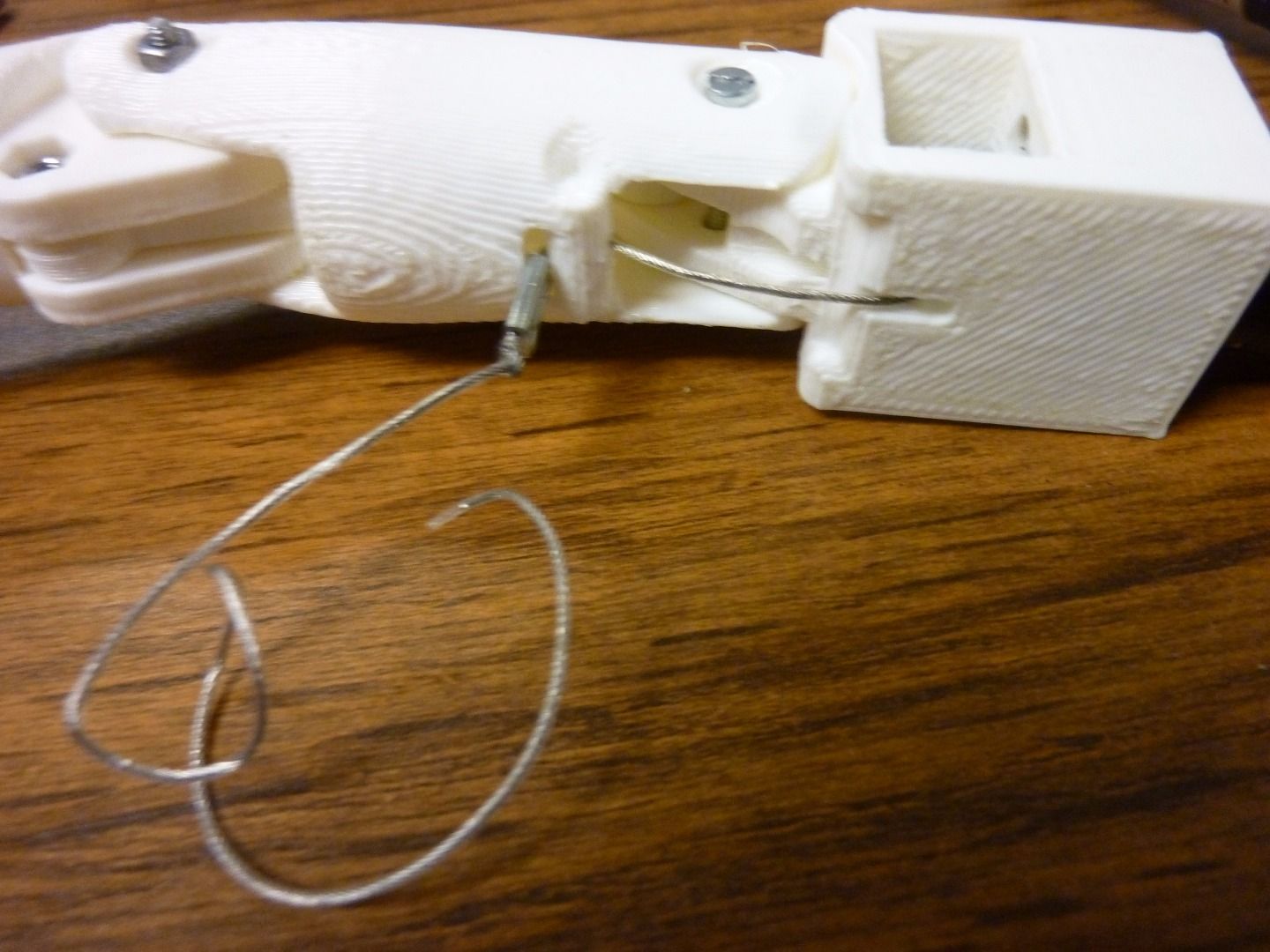 Tact: Low-cost, Advanced Prosthetic Hand : 5 Steps (with Pictures ...