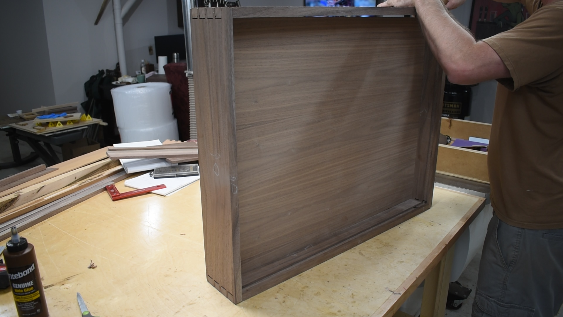 Comic Book Display Cabinet : 15 Steps (with Pictures) - Instructables