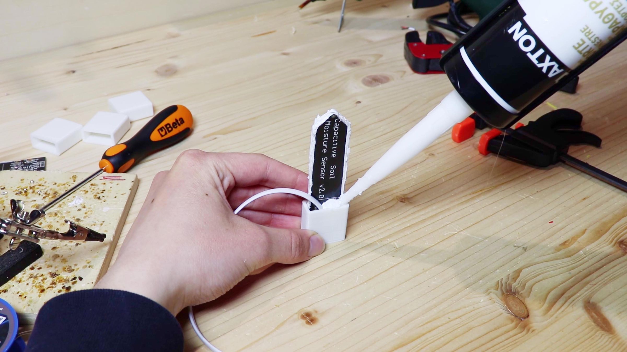 ESP32 Soil Moisture Sensors - DIY Automatic Watering System : 9 Steps ...