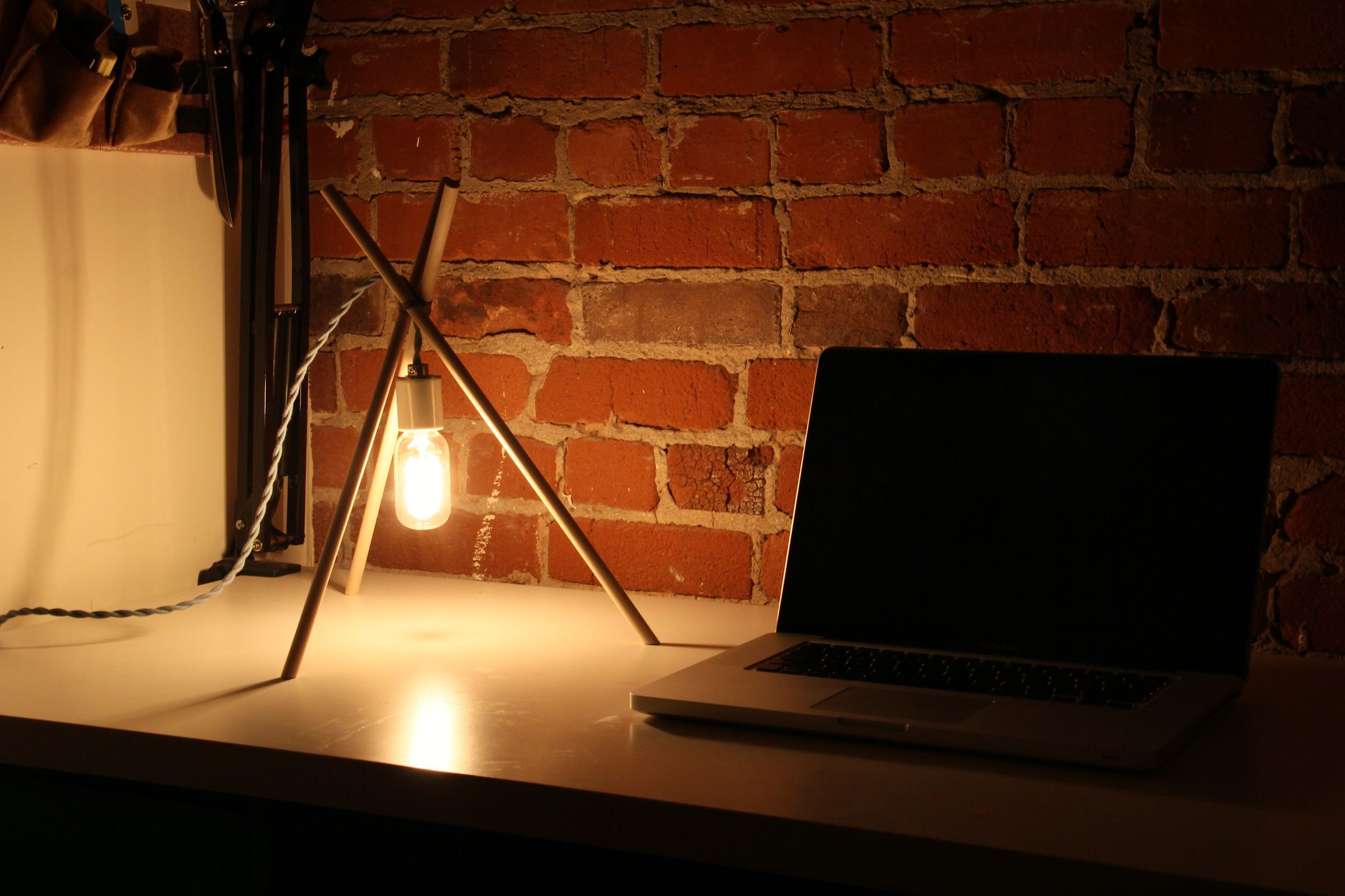 Tres Lamp : 10 Steps (with Pictures) - Instructables