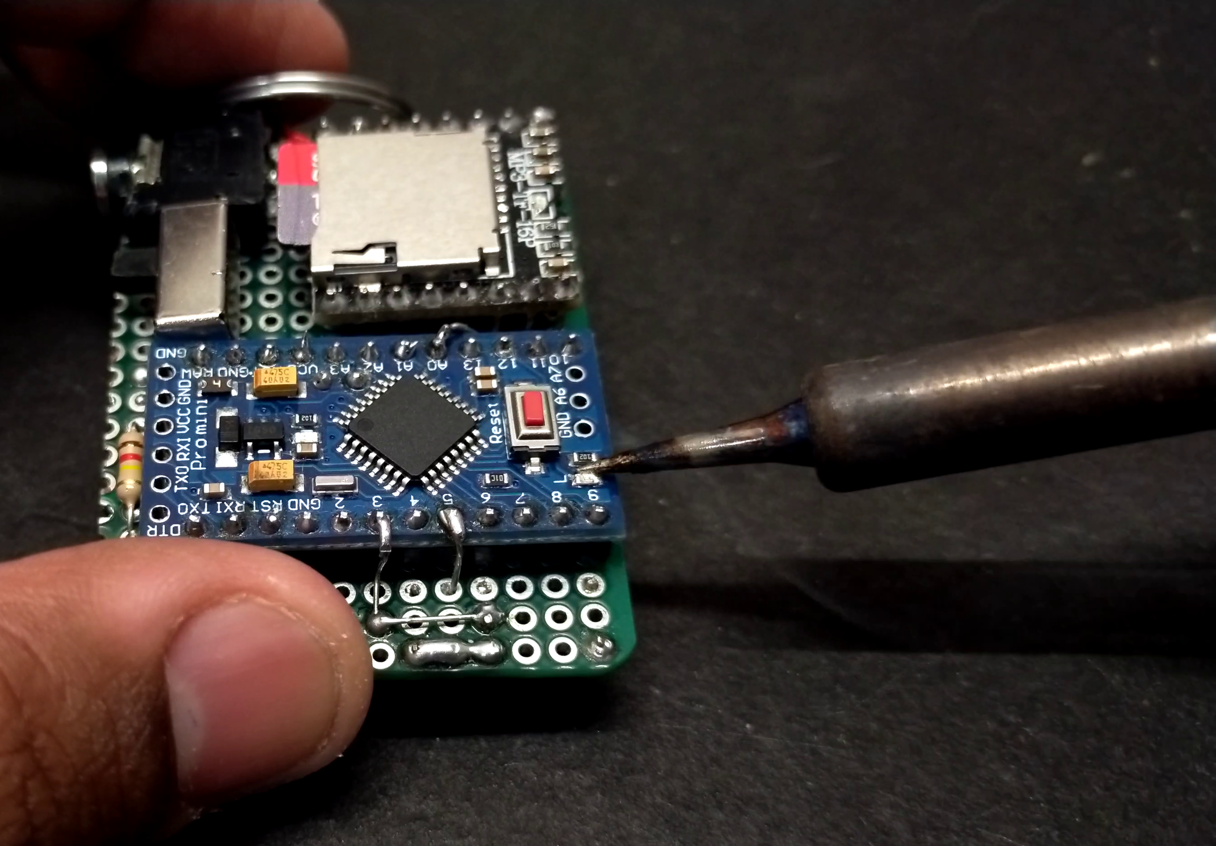 Arduino Retro Style MP3 Player! : 9 Steps (with Pictures) - Instructables
