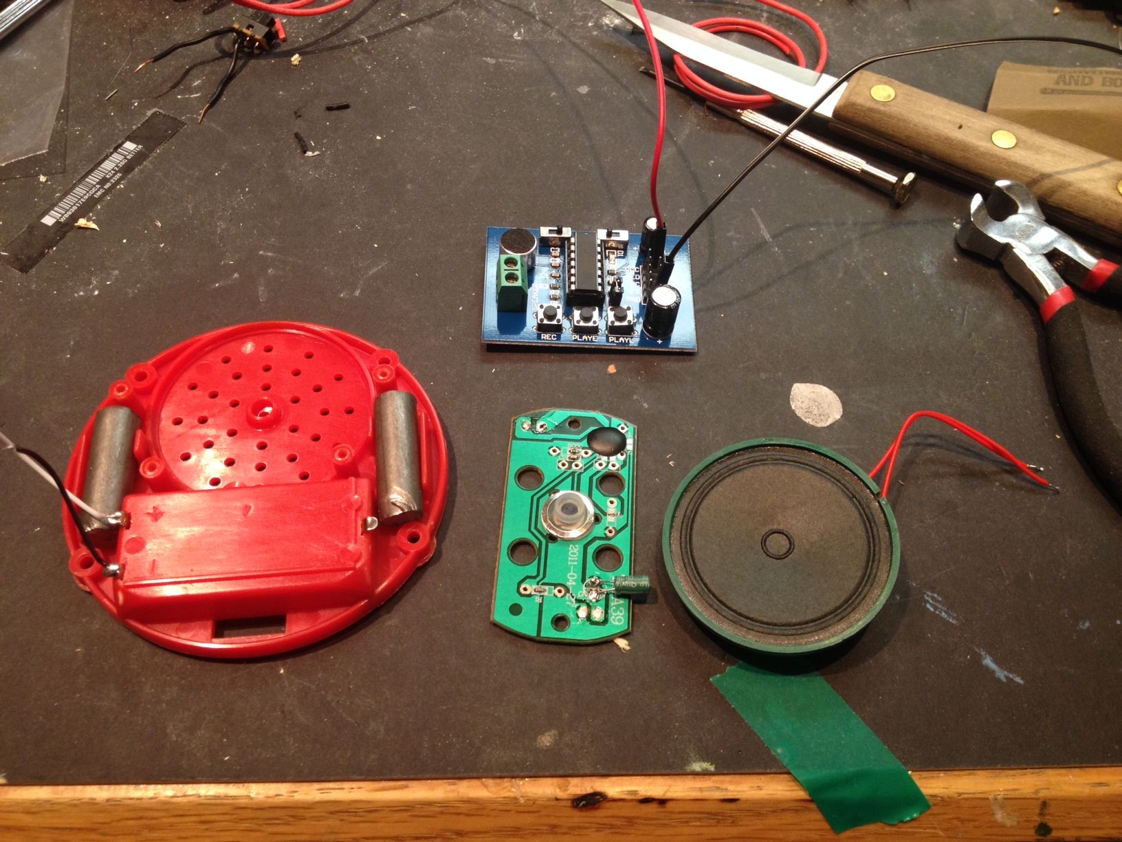 DIY "Anything" Staples Easy Button (voice Recording) : 7 Steps ...