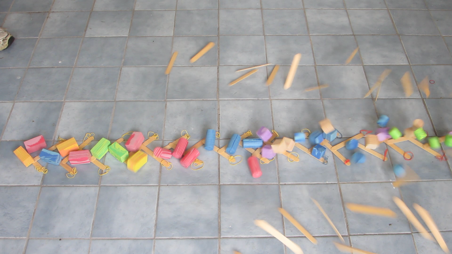 Stick Bombs (Exploding Kinetic Art) : 9 Steps (with Pictures ...