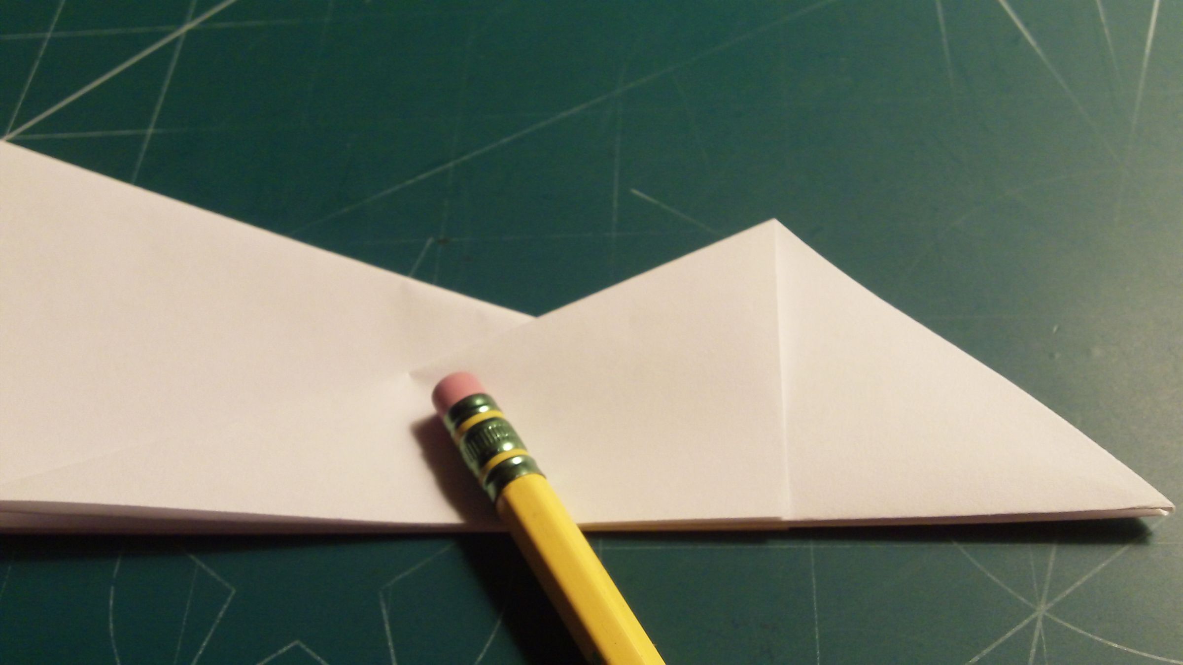 How to Make the Dagger Paper Airplane : 6 Steps - Instructables