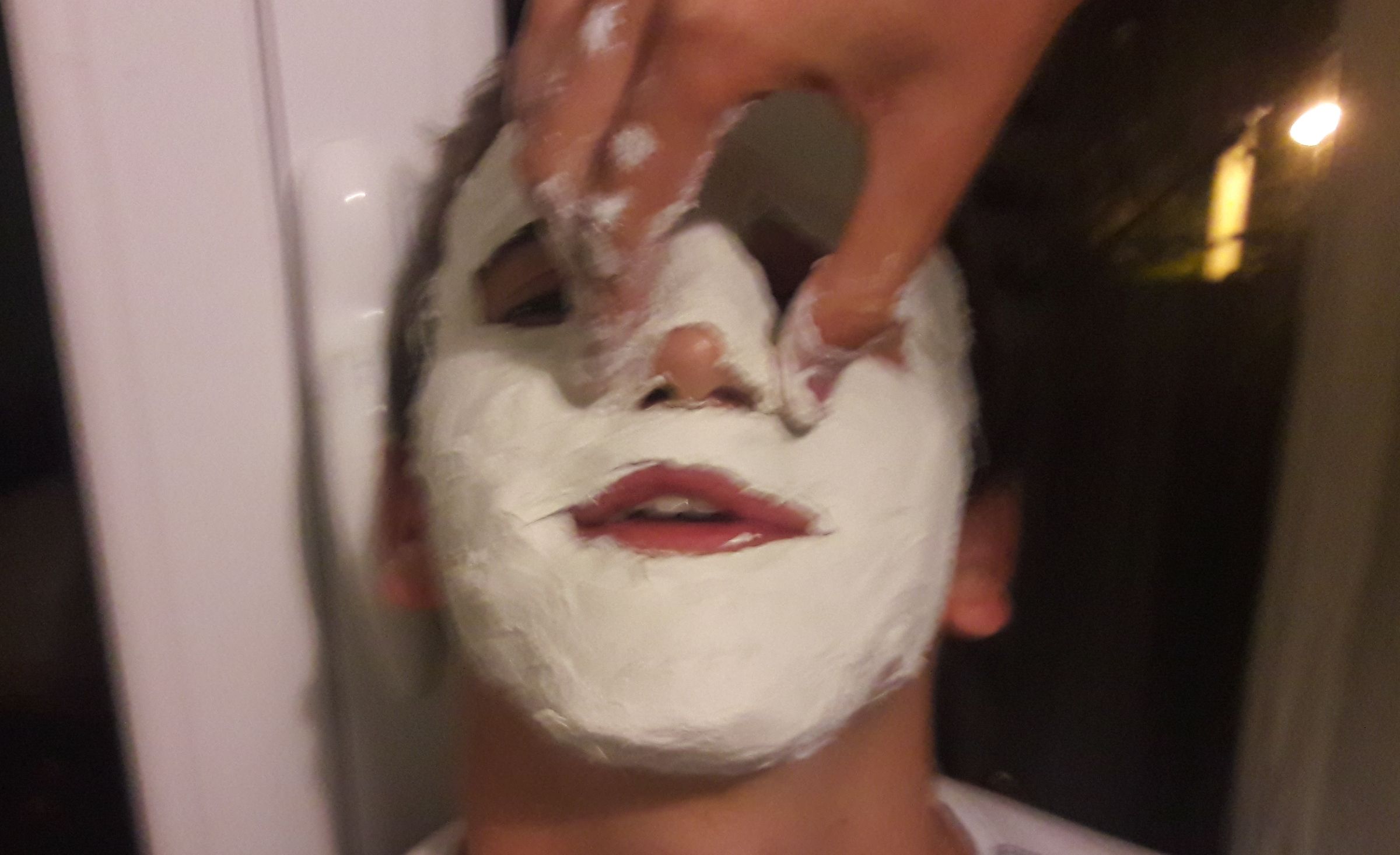 Halloween Spitting Mask Prank : 9 Steps (with Pictures) - Instructables