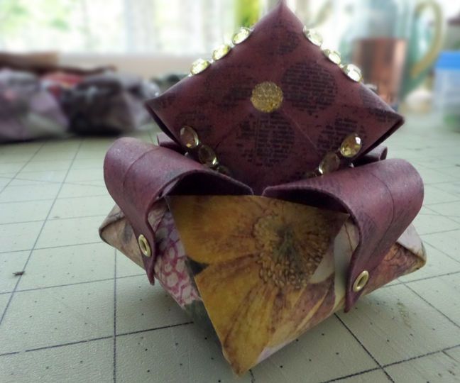 Decorative Origami Gift Box: Part II, Adding Bling : 12 Steps ...