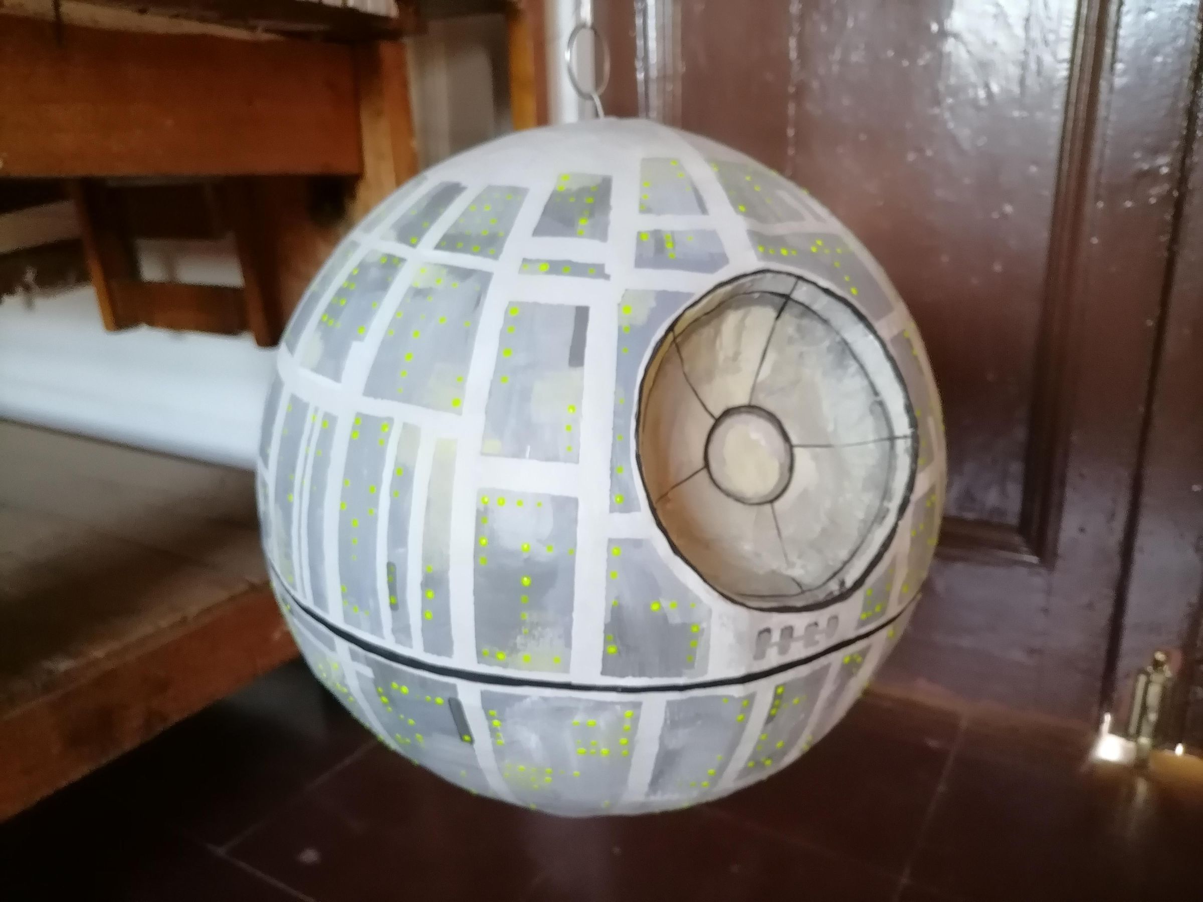 Paper Maché Death Star : 7 Steps (with Pictures) - Instructables