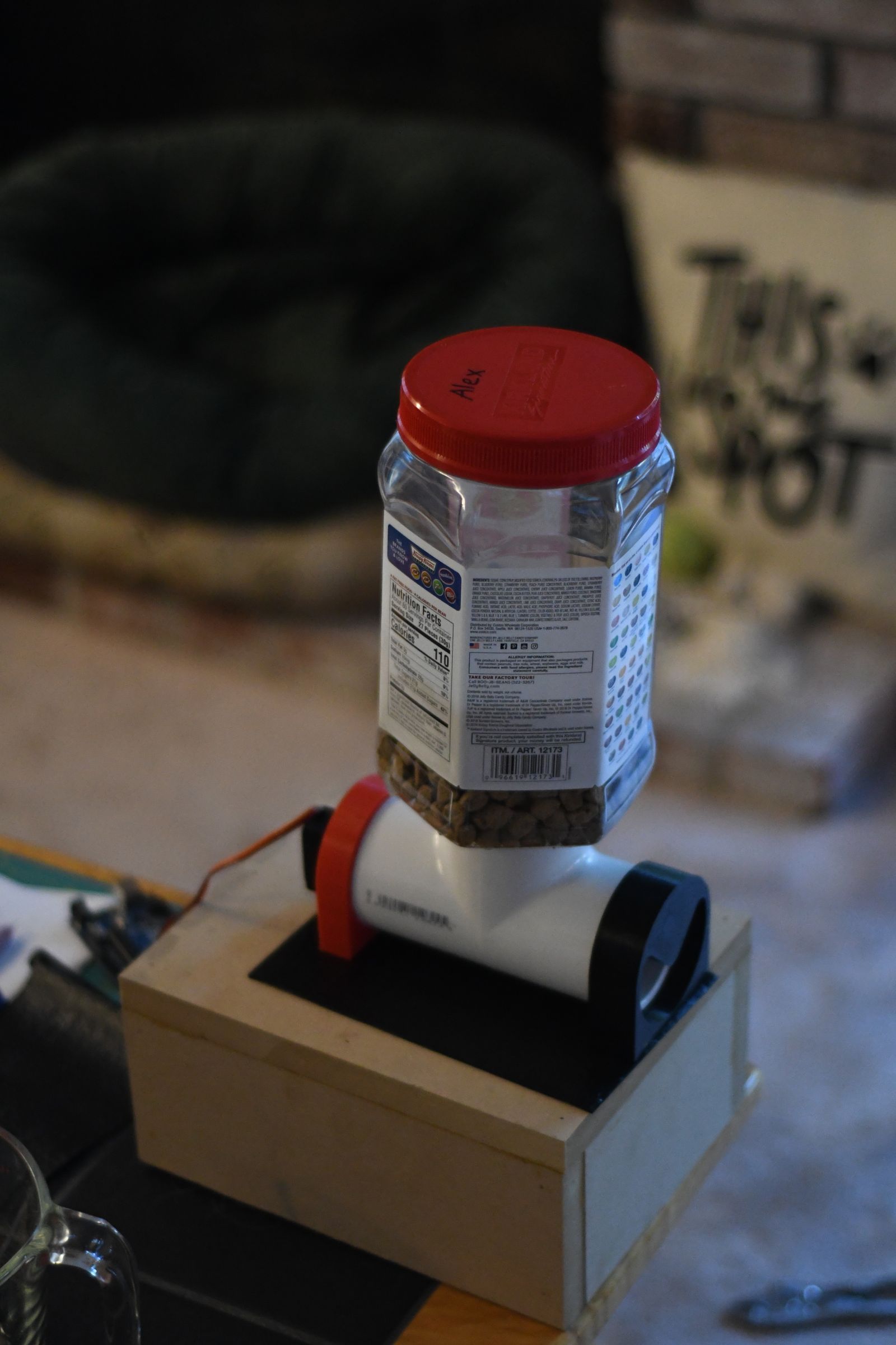 Automated Pet Feeder : 8 Steps (with Pictures) - Instructables