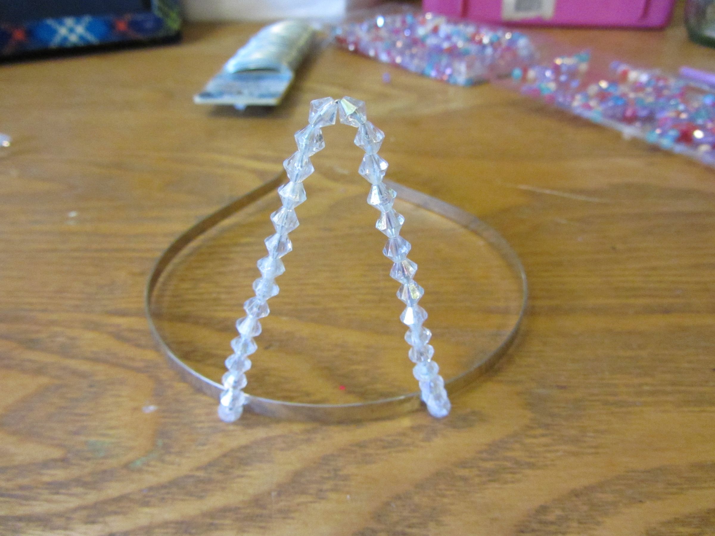 DIY Tiana (Princess and the Frog) Tiara Version One : 5 Steps (with ...
